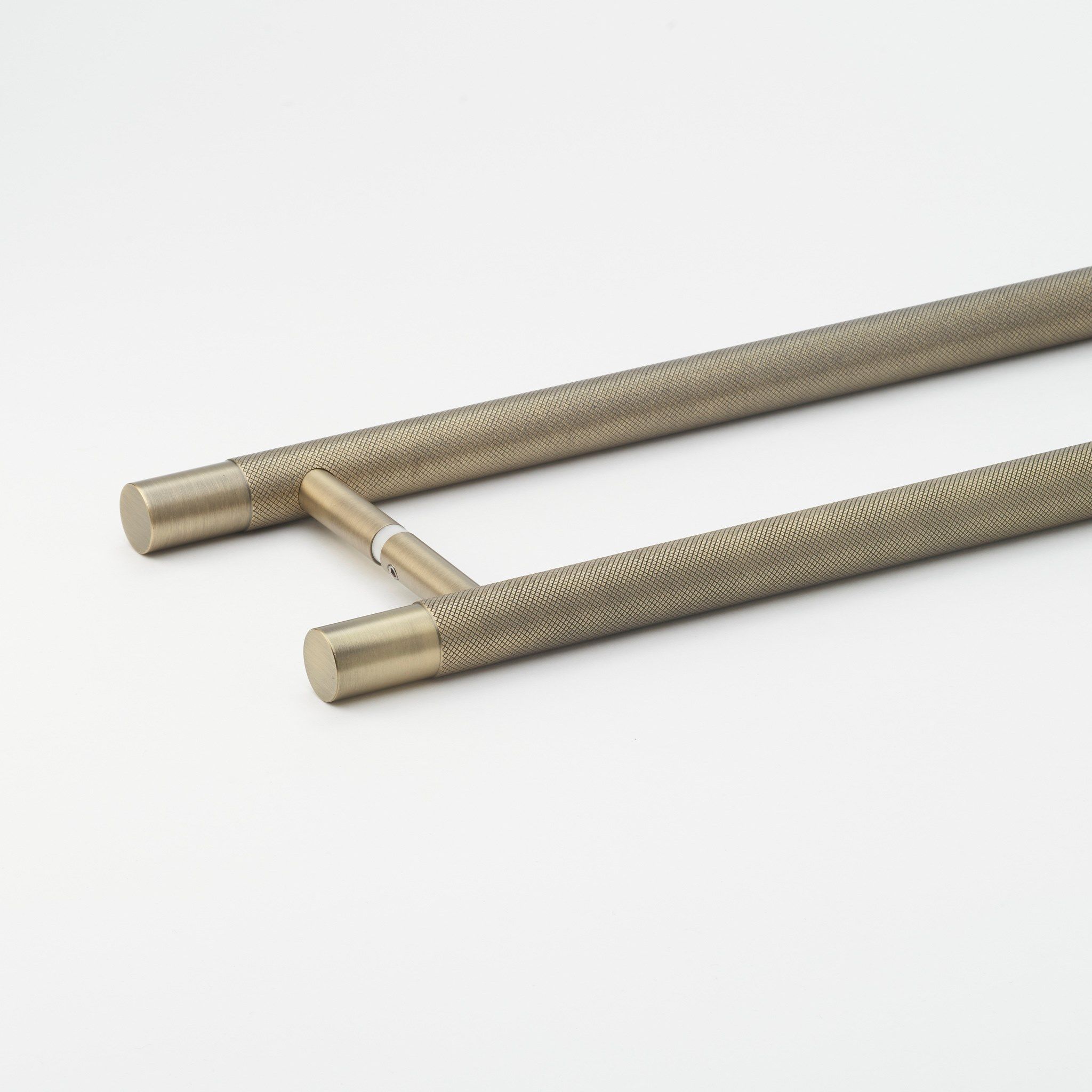 KINTORE Brass pull handle By Lo & Co Interiors