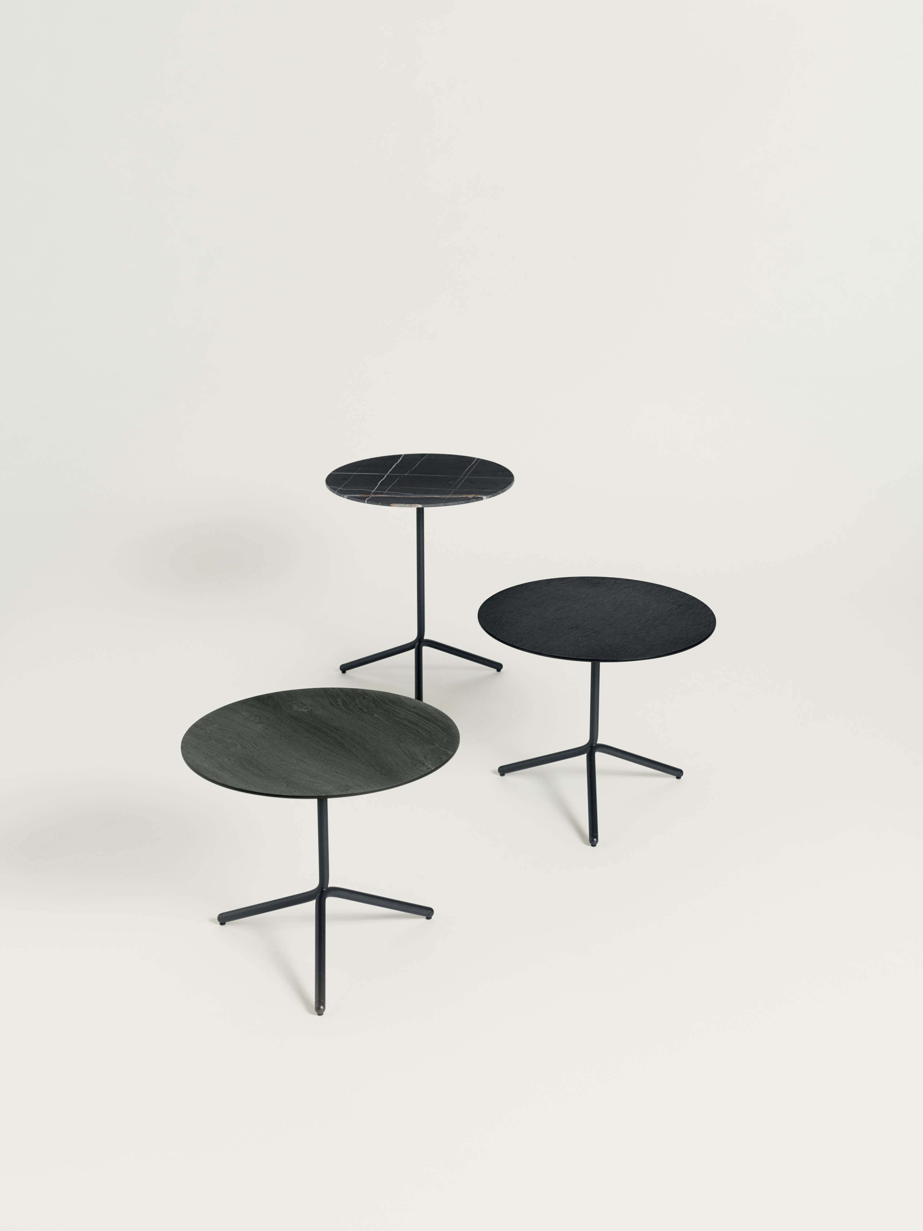 Tavolino rotondo KIWI By Living Divani design Keiji Takeuchi