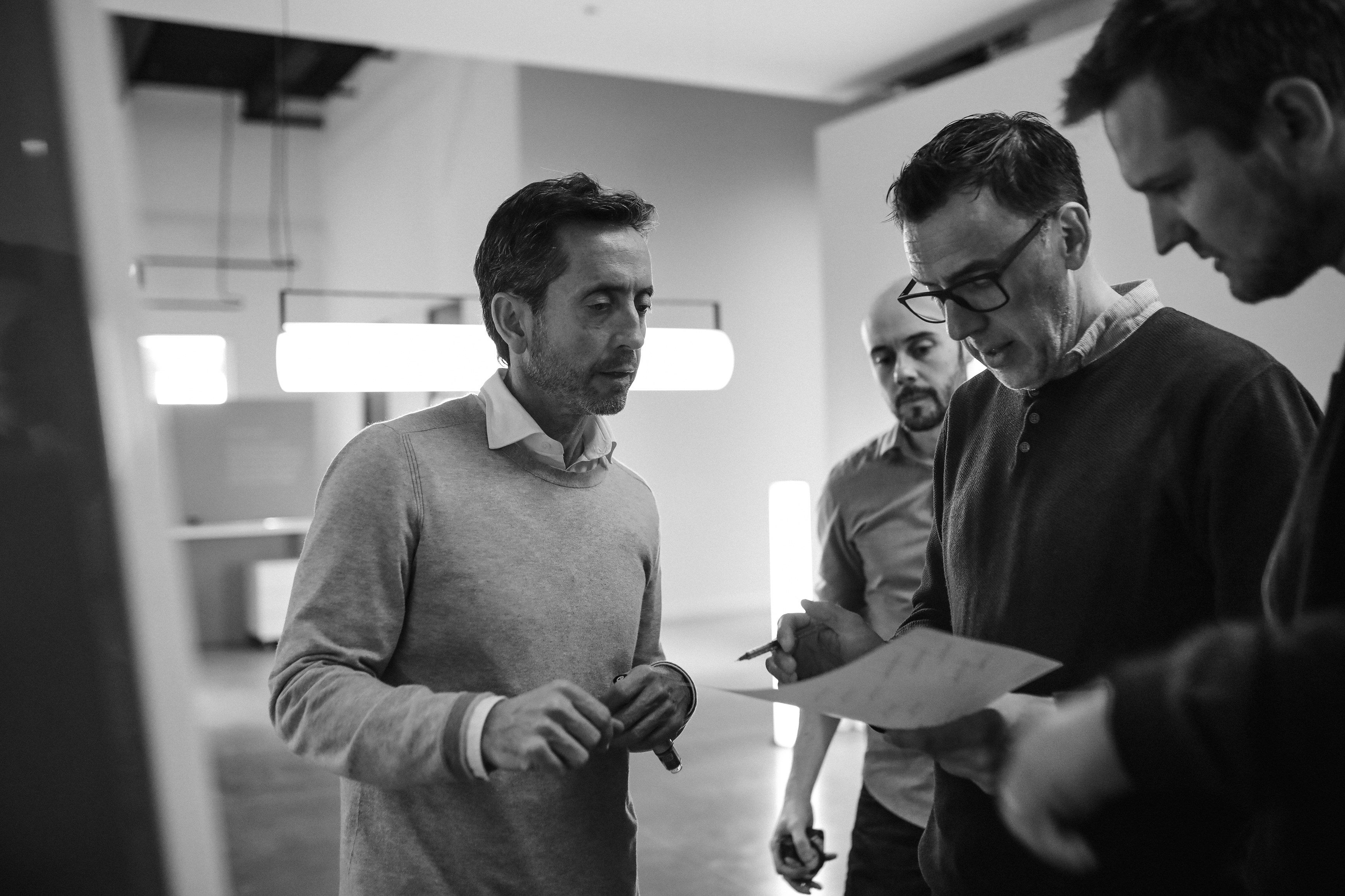 KONTUR | Applique Collection Kontur By Vibia design Sebastian Herkner