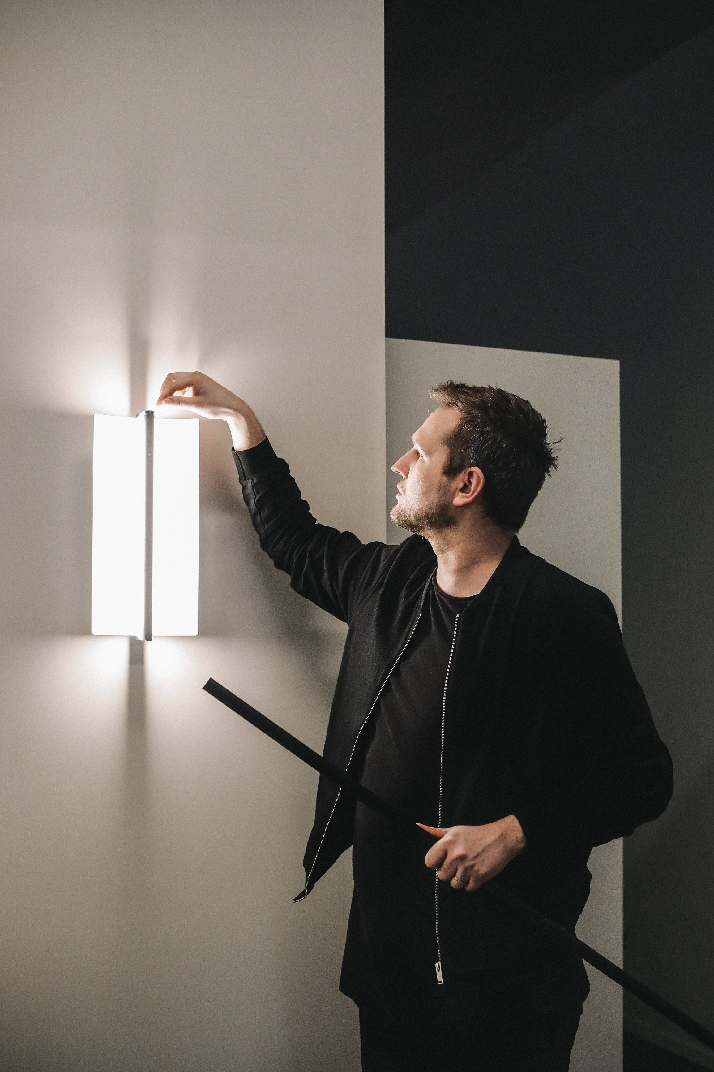 KONTUR | Applique Collection Kontur By Vibia design Sebastian Herkner