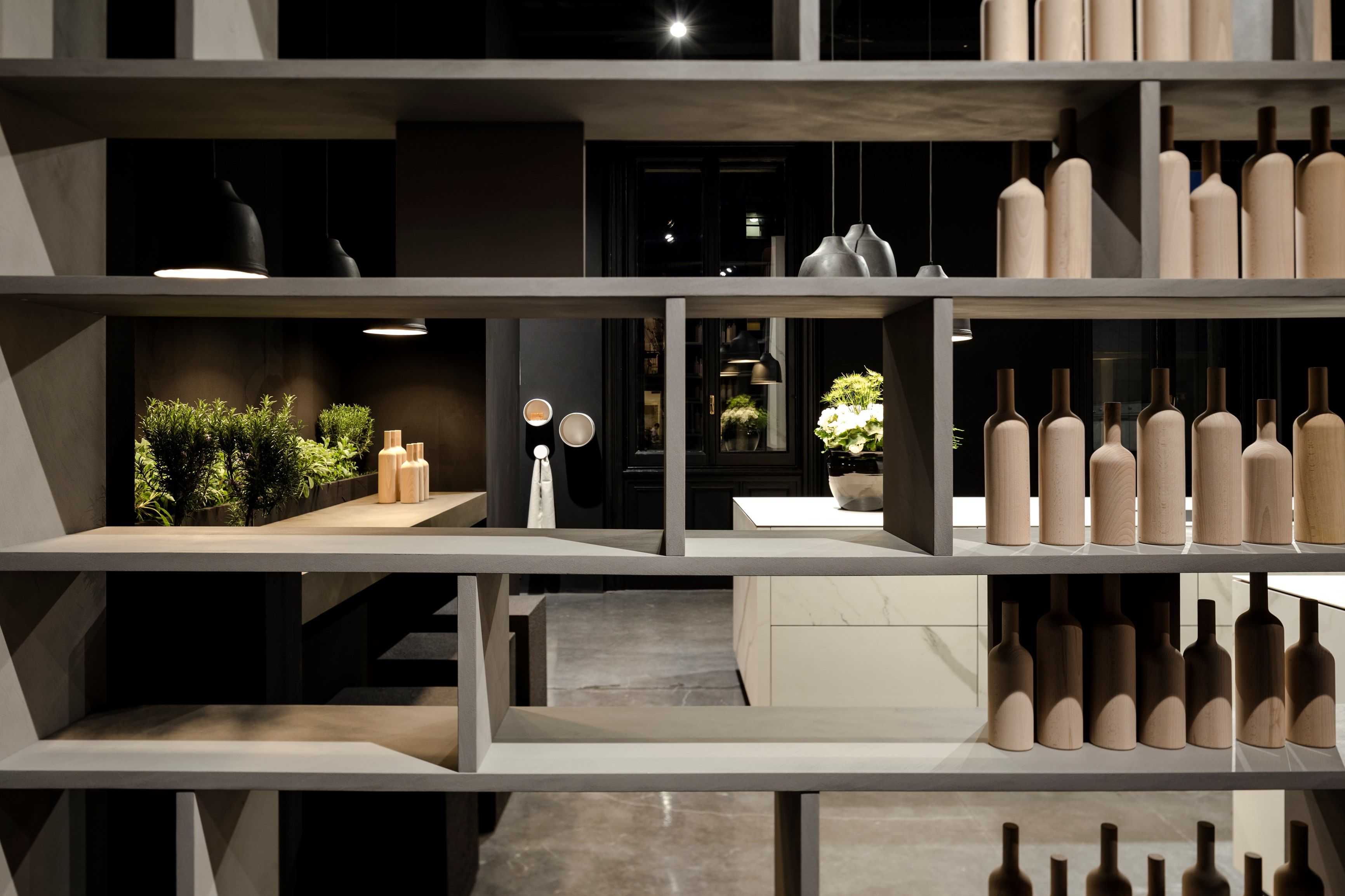 KUBE | Kitchen with island By RIFRA