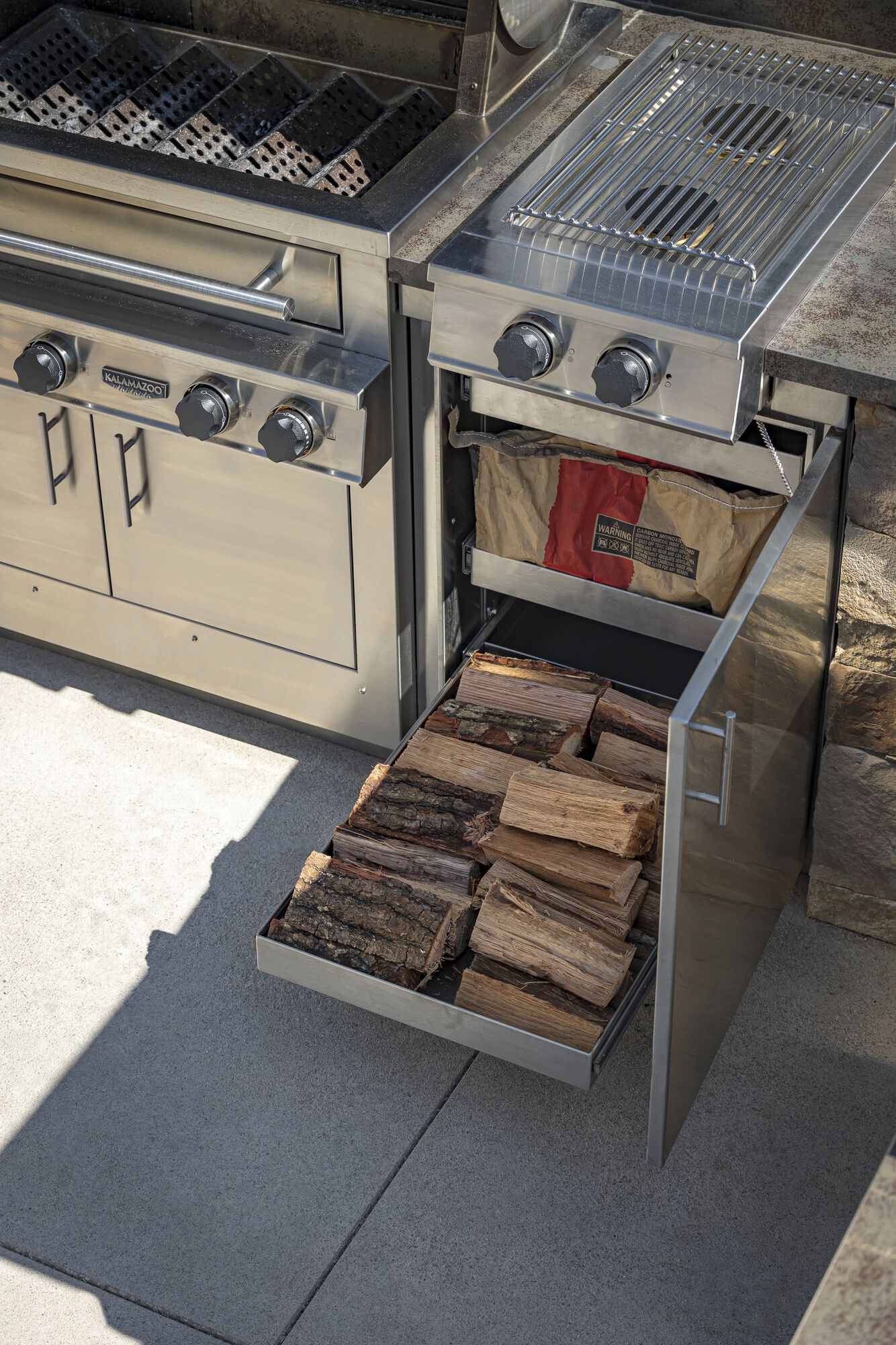 SIGNATURE Outdoor kitchen By Kalamazoo
