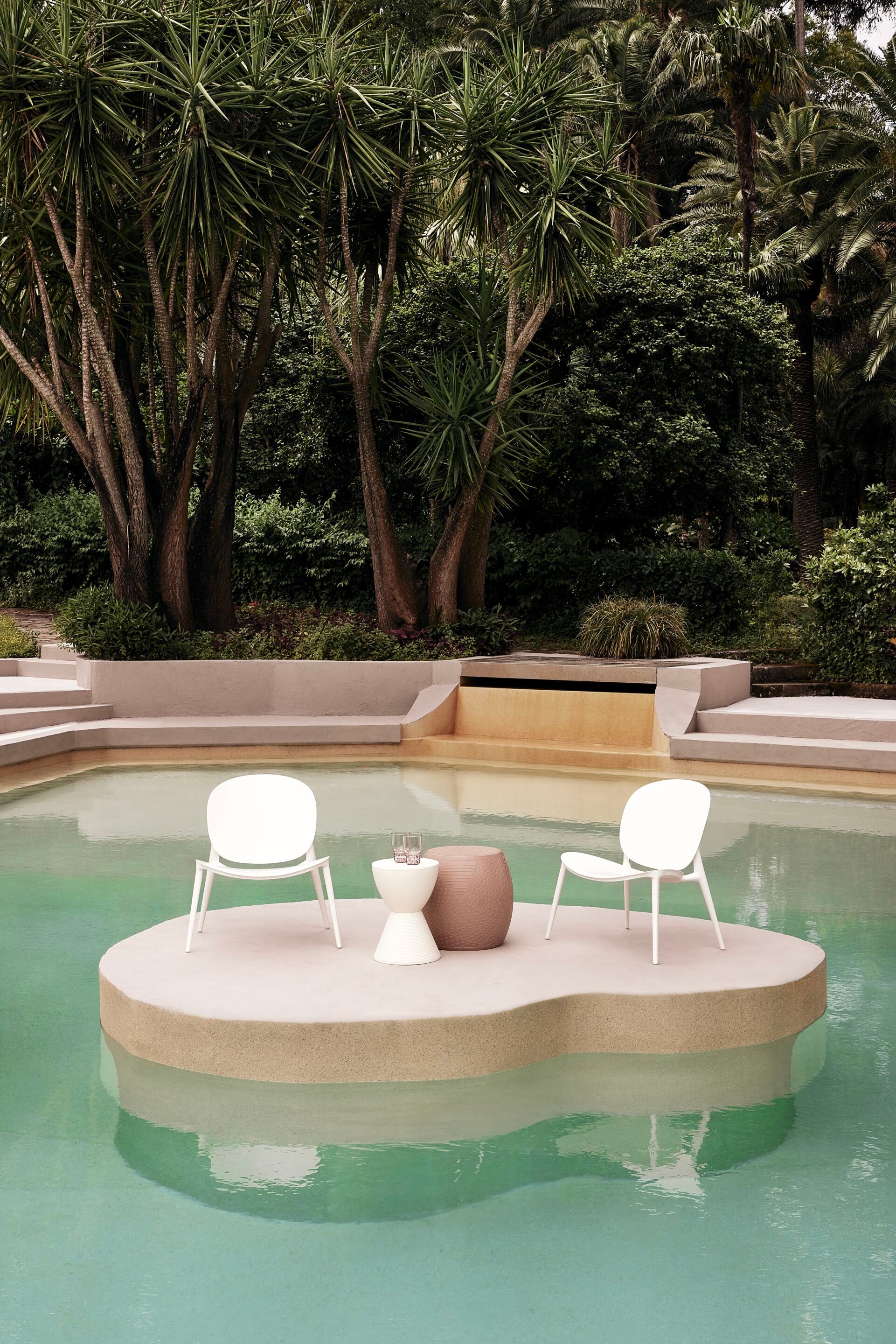 PRINCE AHA Stool By Kartell