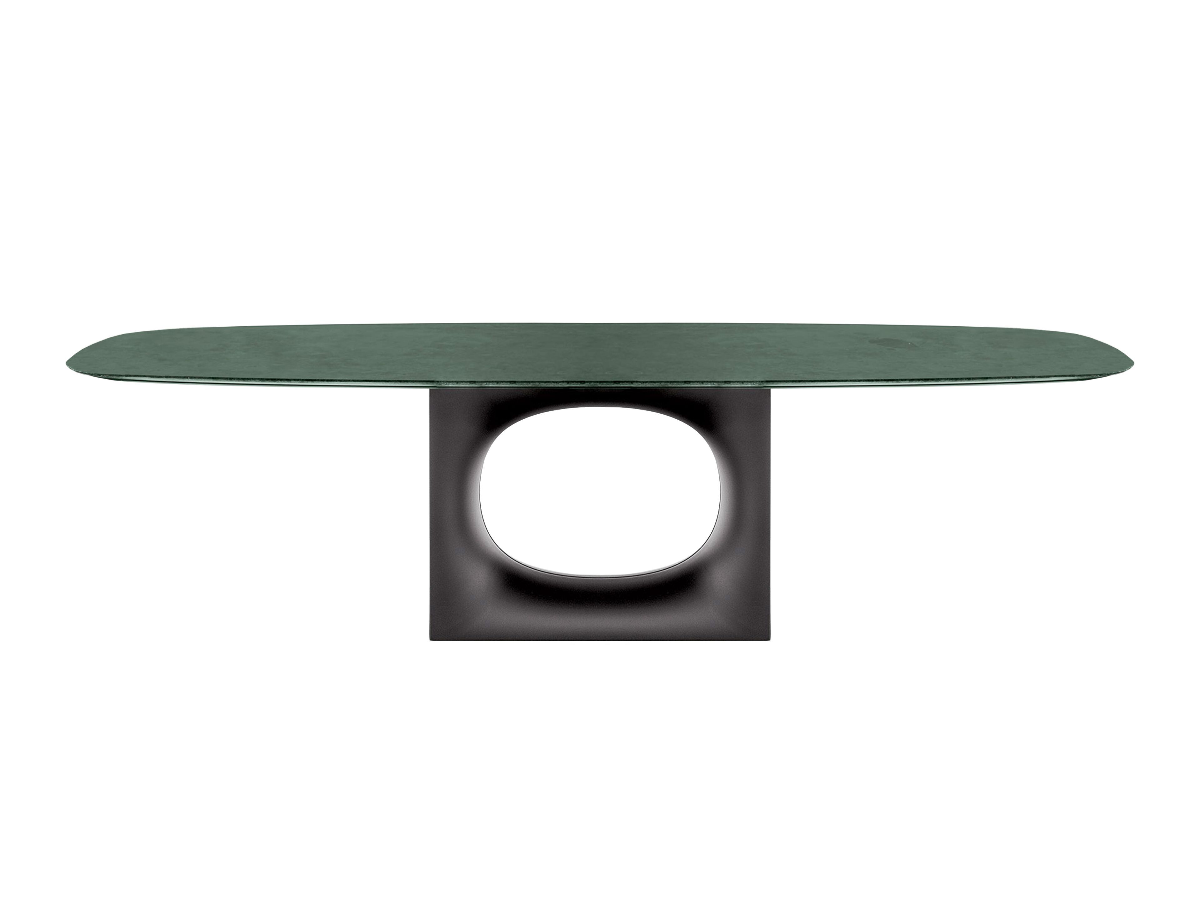 HOLO Oval living room table By Kristalia | design Kensaku Oshiro