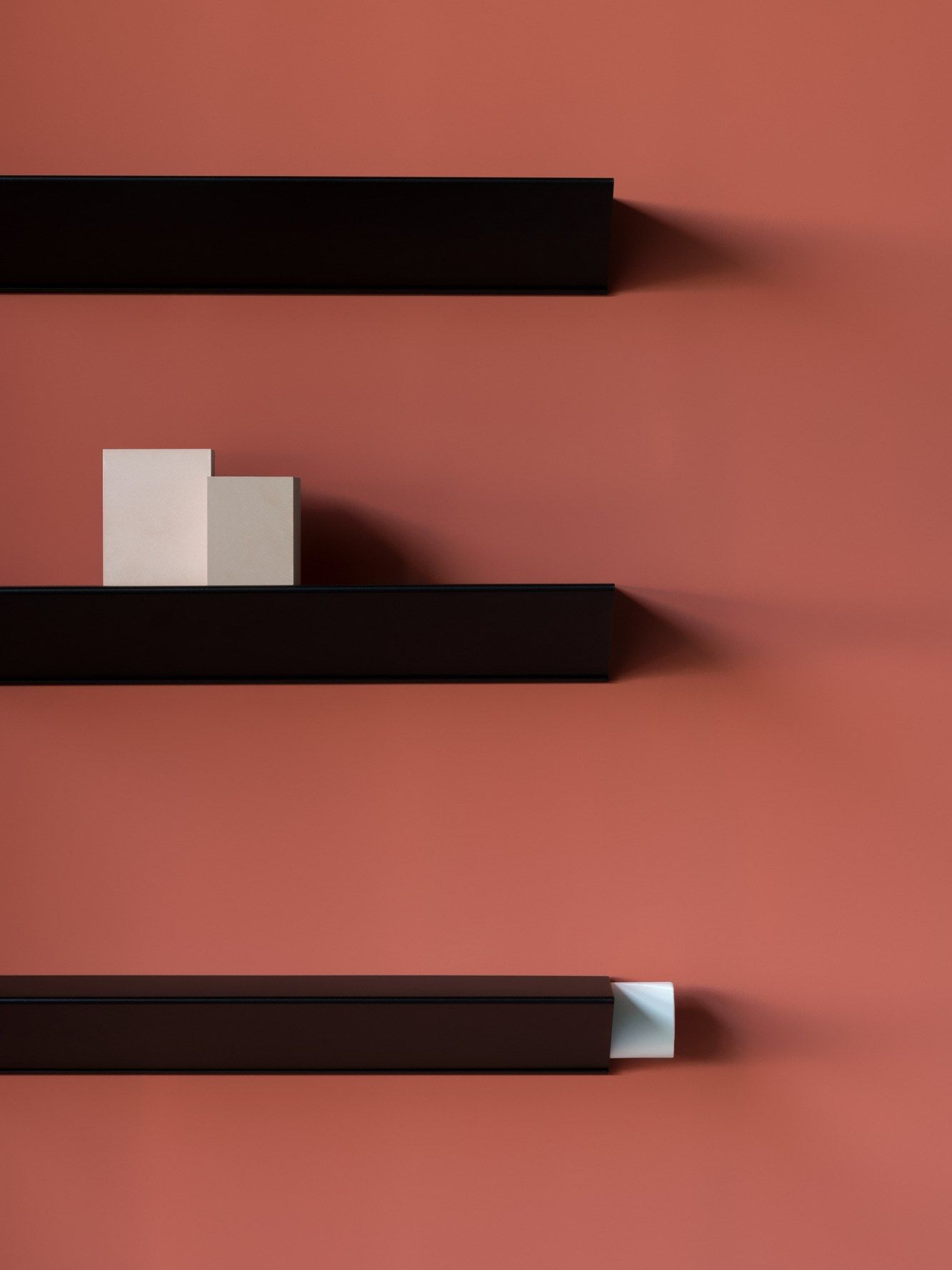 Mensola in acciaio L1 NEWTON By LOEHR design David Löhr, Julian Löhr