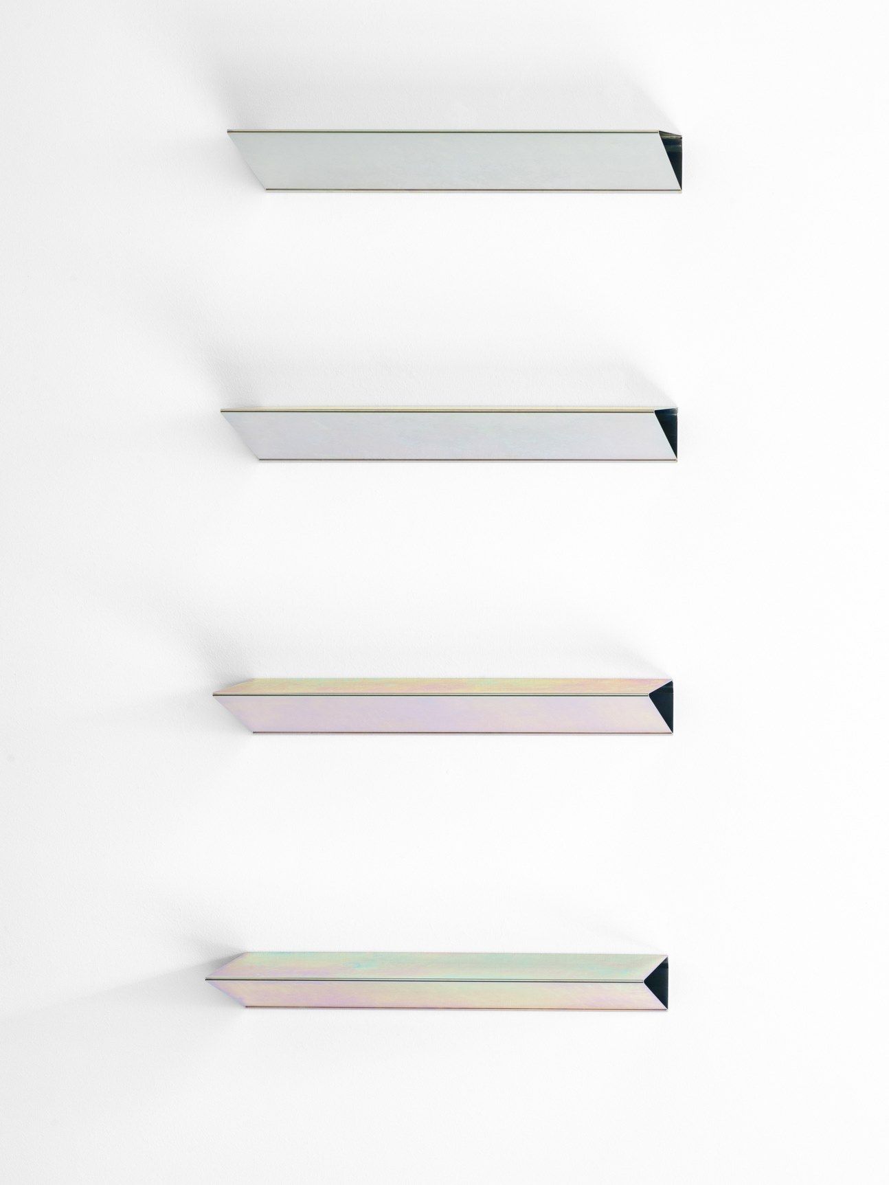 L1 NEWTON mensola By LOEHR design David Löhr, Julian Löhr