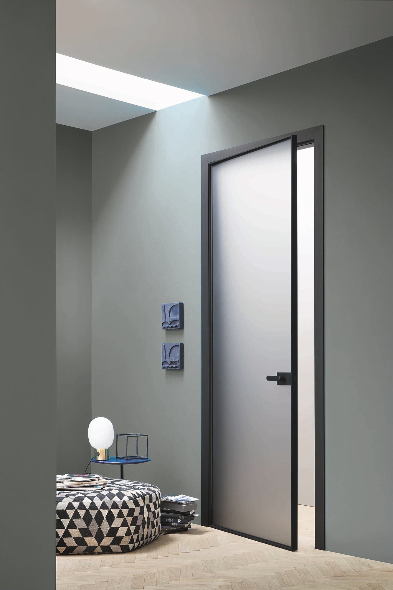 Contemporary style hinged aluminium door with concealed hinges L7 LARGE ...