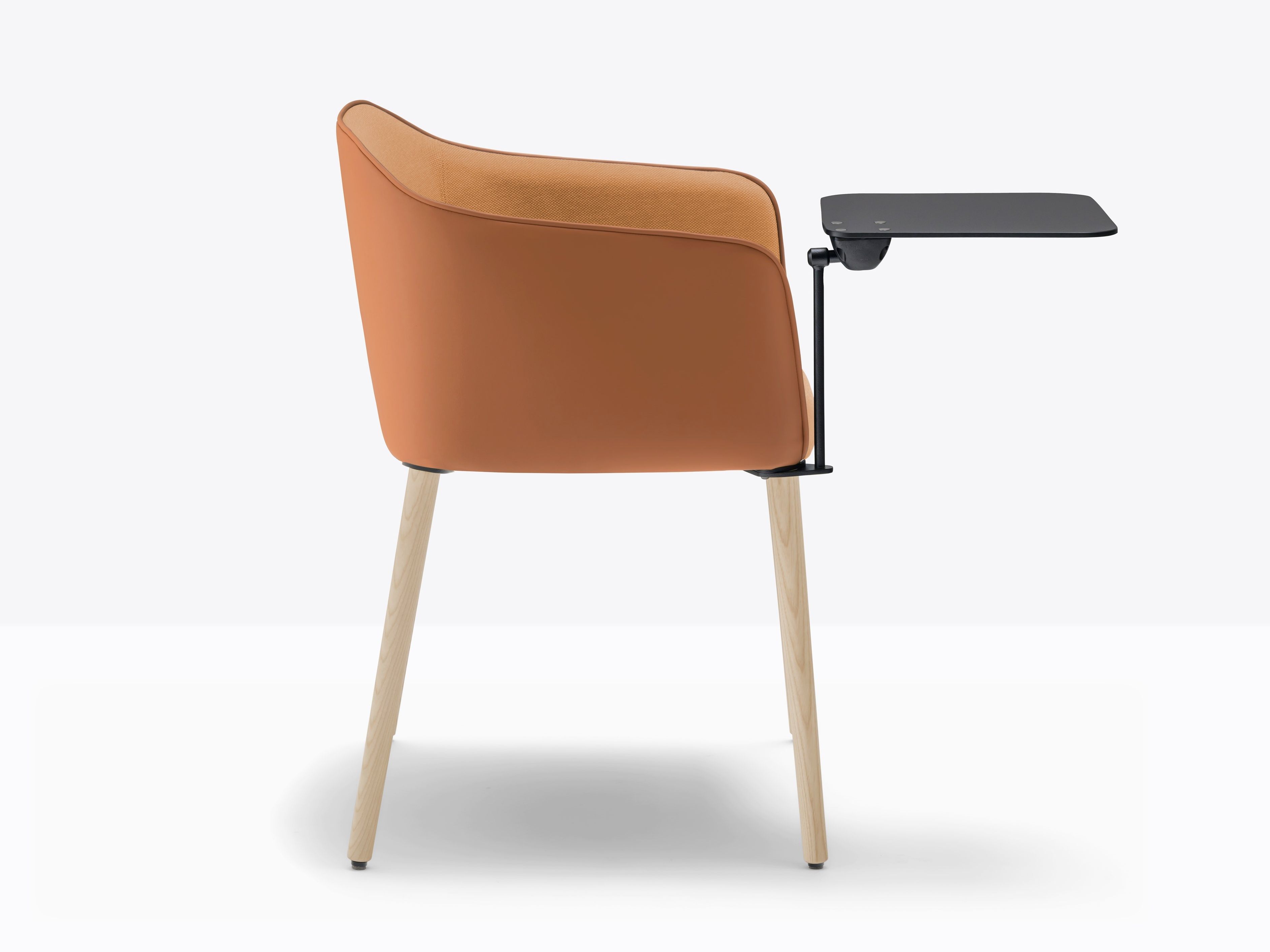 LAJA 884T By Pedrali design Alessandro Busana