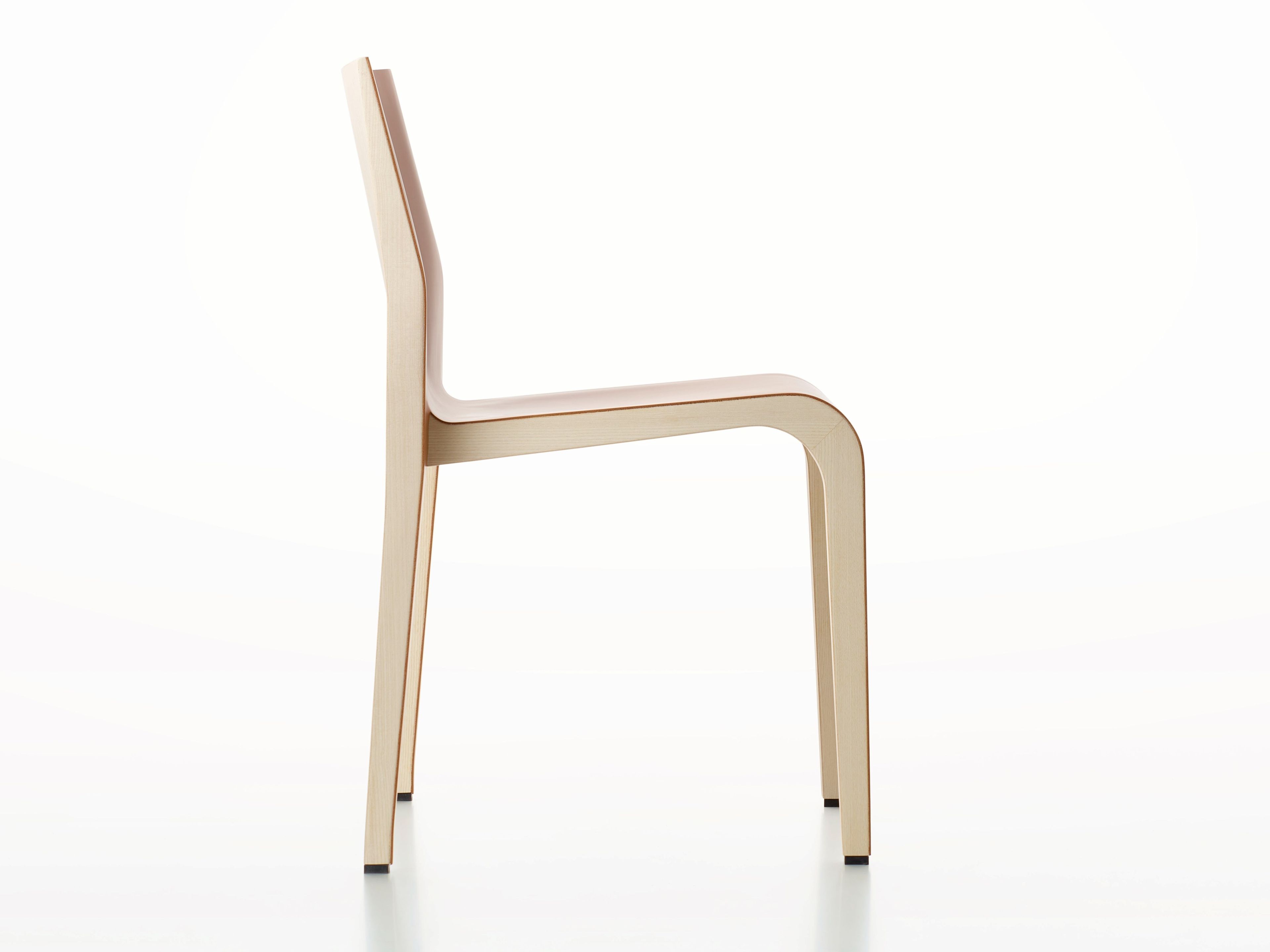 LALEGGERA HIDE LEATHER Chair By Alias | design Riccardo Blumer