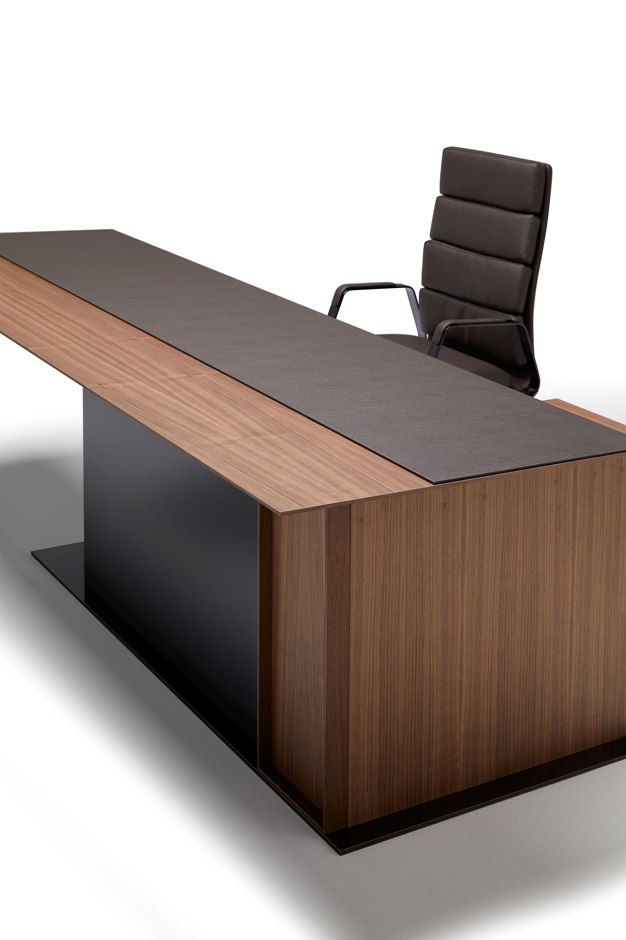LAMESA | Executive desk Rectangular walnut executive desk By José ...