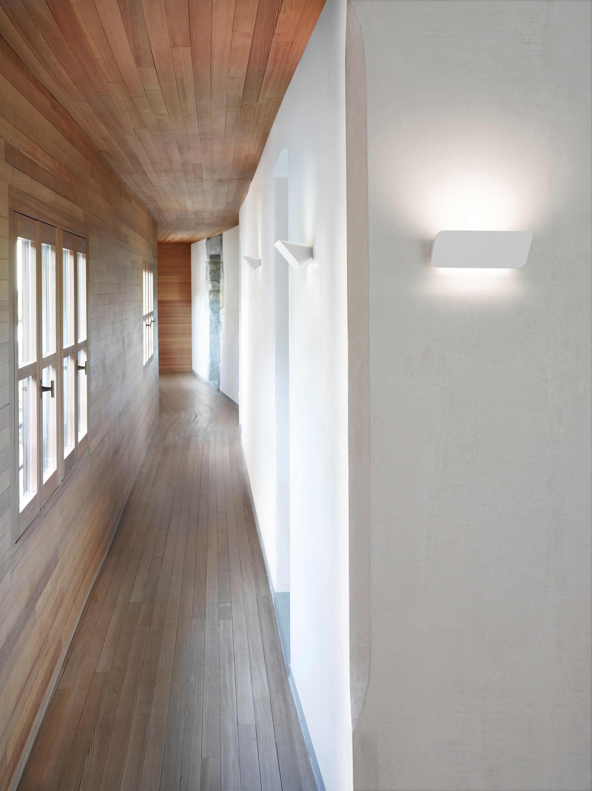 LED indirect light aluminium wall lamp LANE By LUCEPLAN design Alfredo ...