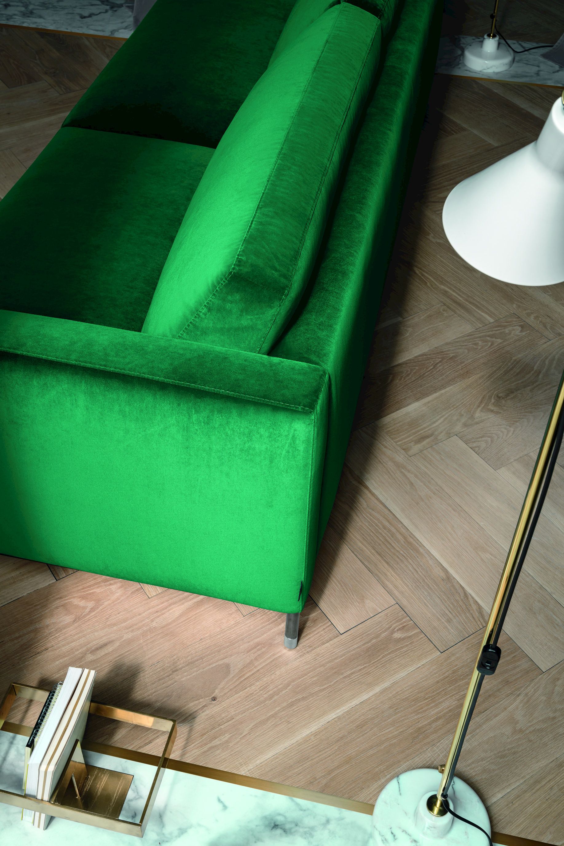 LARSON | 3 seater sofa By Felis design Gianluca Marcon