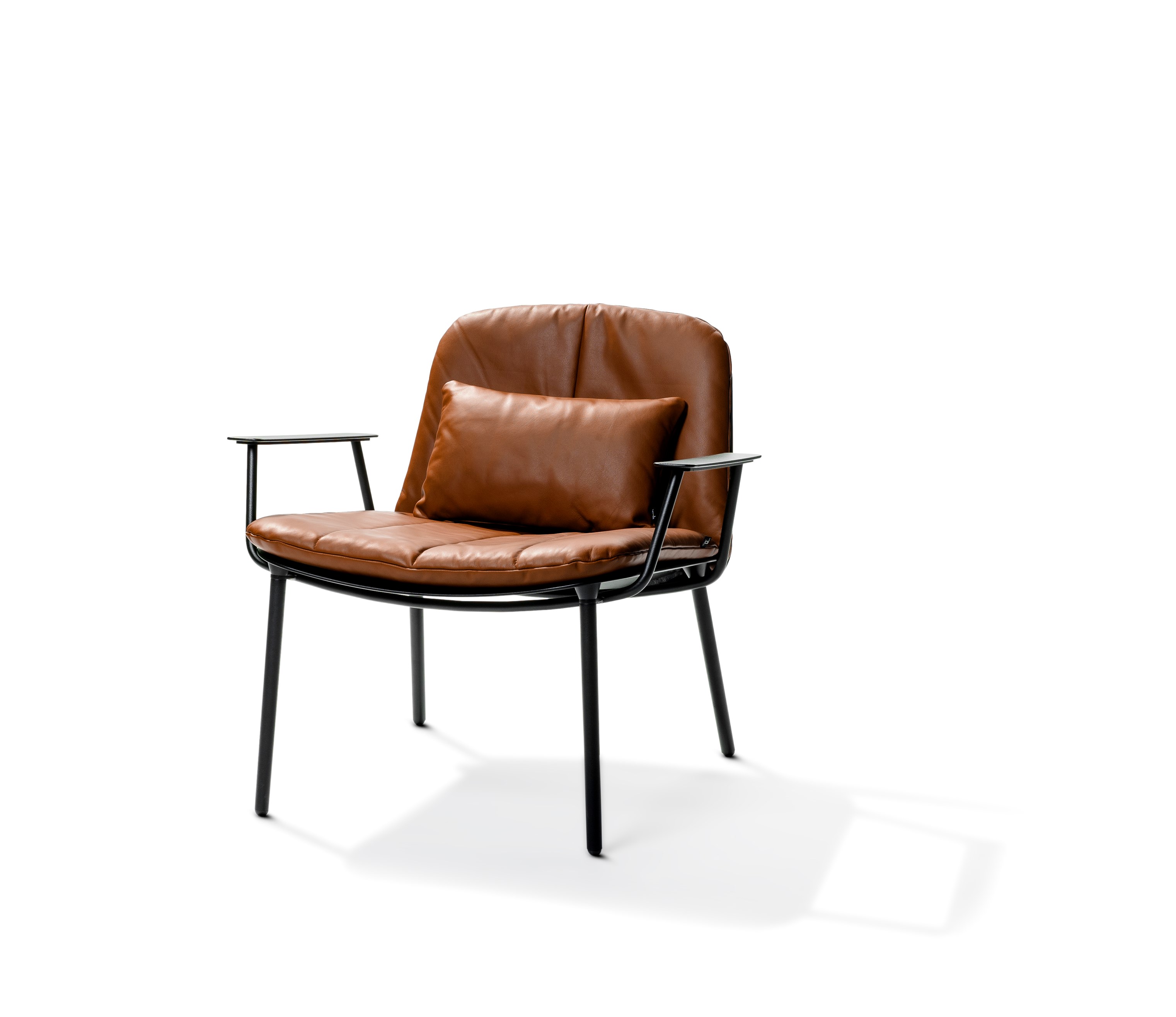 LAYERS | Leather easy chair Layers Collection By Joli design Sylvain ...