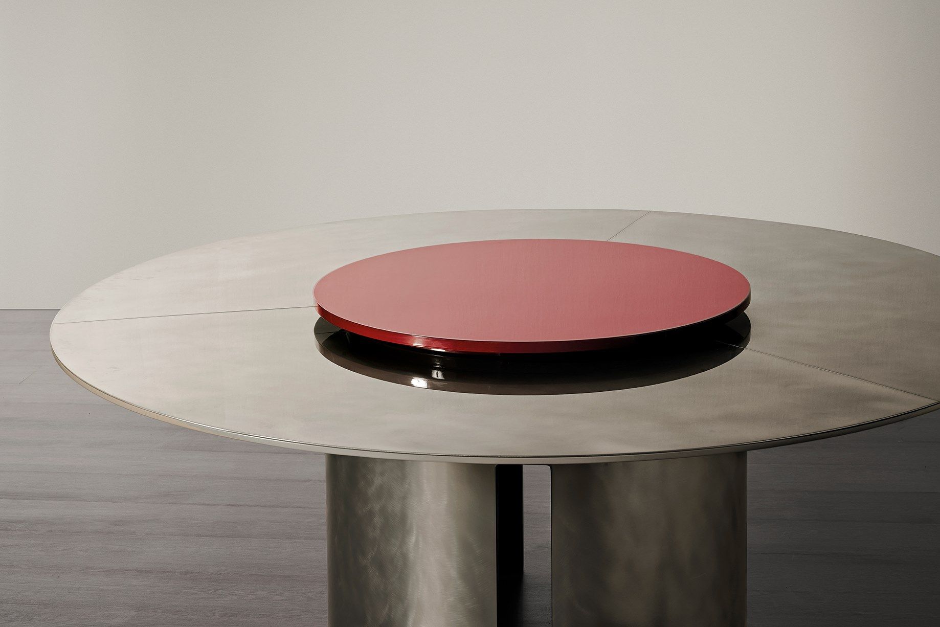 LAZY SUSAN | Wood veneer Table top By Meridiani design Andrea Parisio