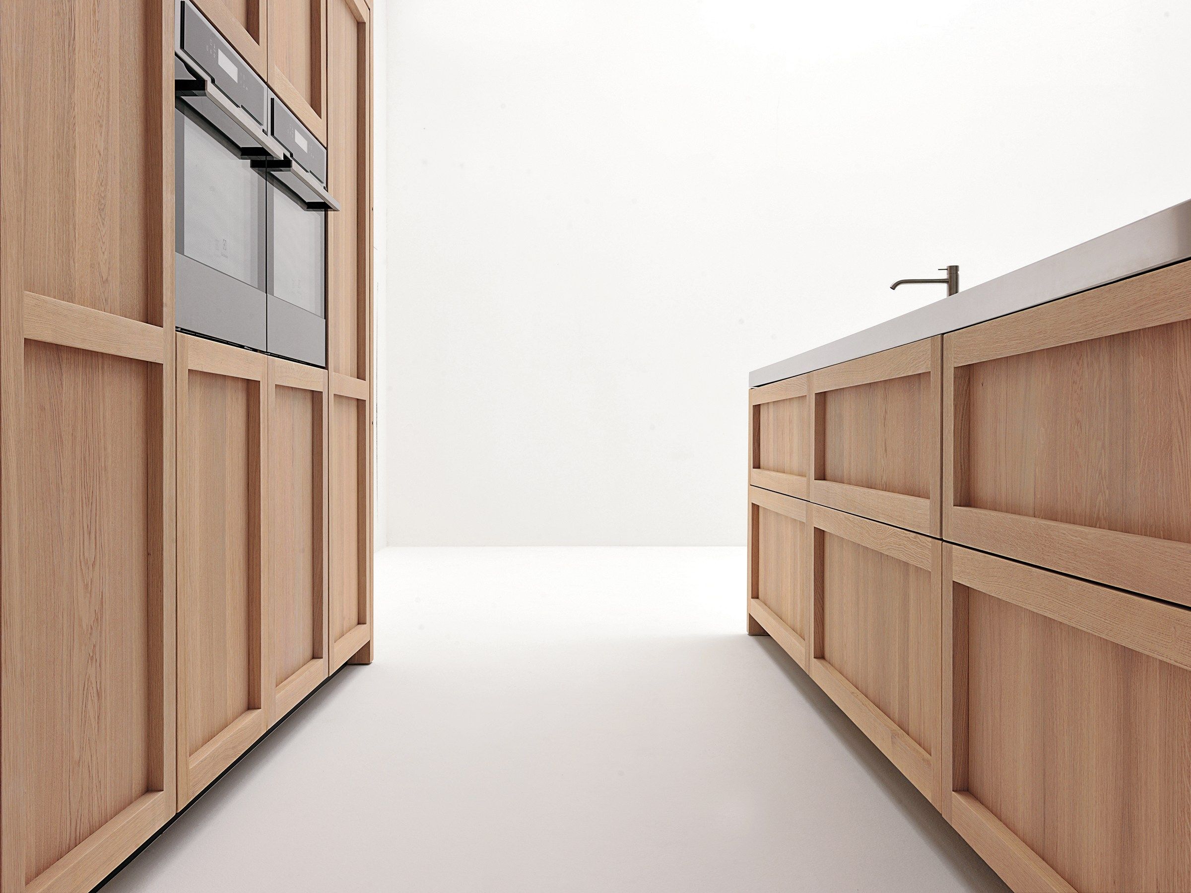 Oak kitchen with island LEGNO VIVO By GD Arredamenti design Roberto ...