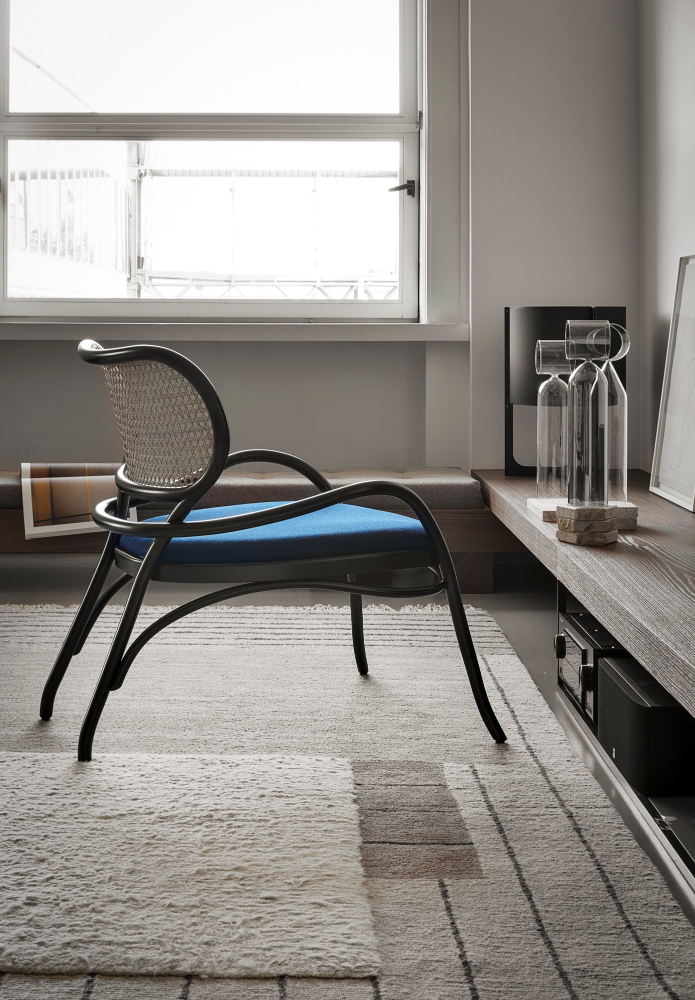 LEHNSTUHL Beech easy chair with armrests By Wiener GTV Design | design ...