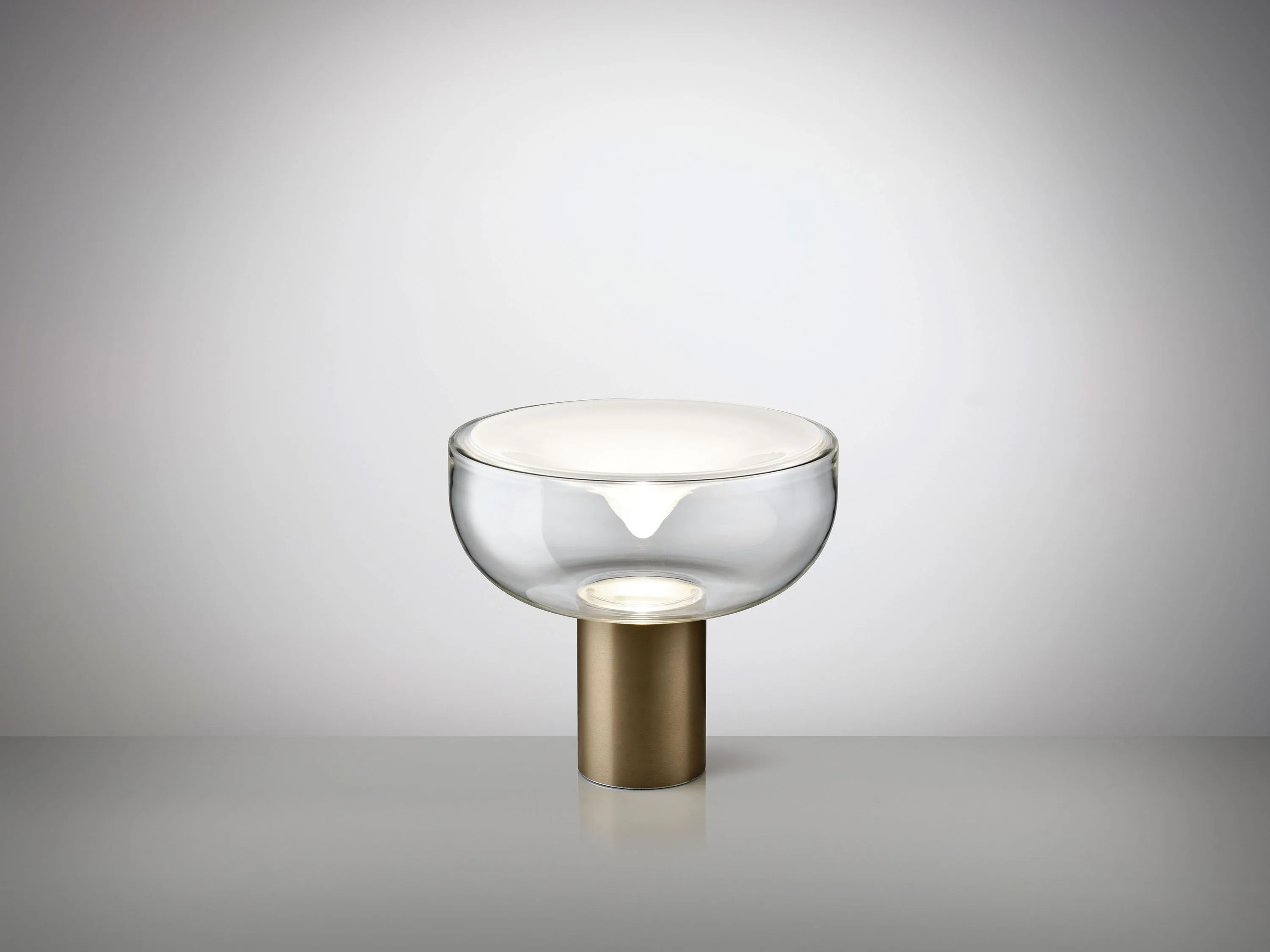 AELLA T30 Table lamp By LEUCOS