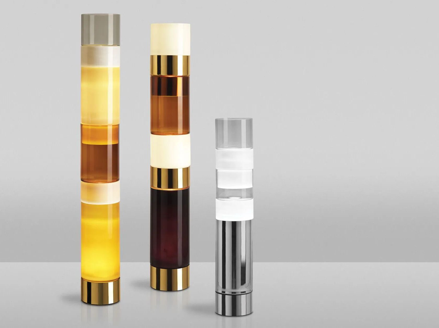 STACKING C Floor lamp By LEUCOS