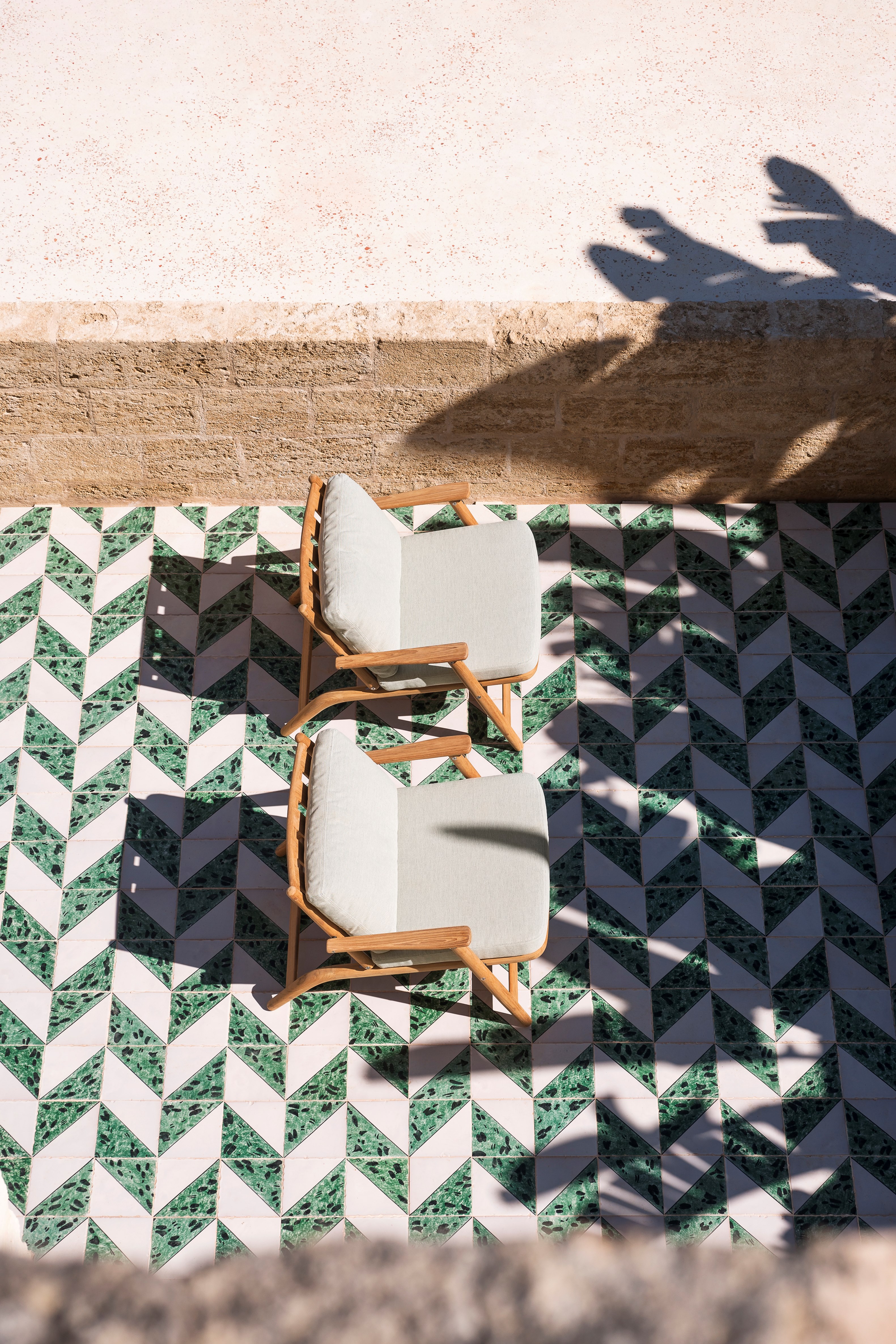 LEVANTE 007 Folding teak deck chair with armrests By RODA | design ...