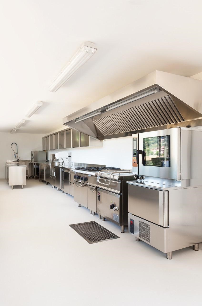 LEXAN™ CLINIWALL™ Polycarbonate wall tiles for cleanrooms By Polyvantis