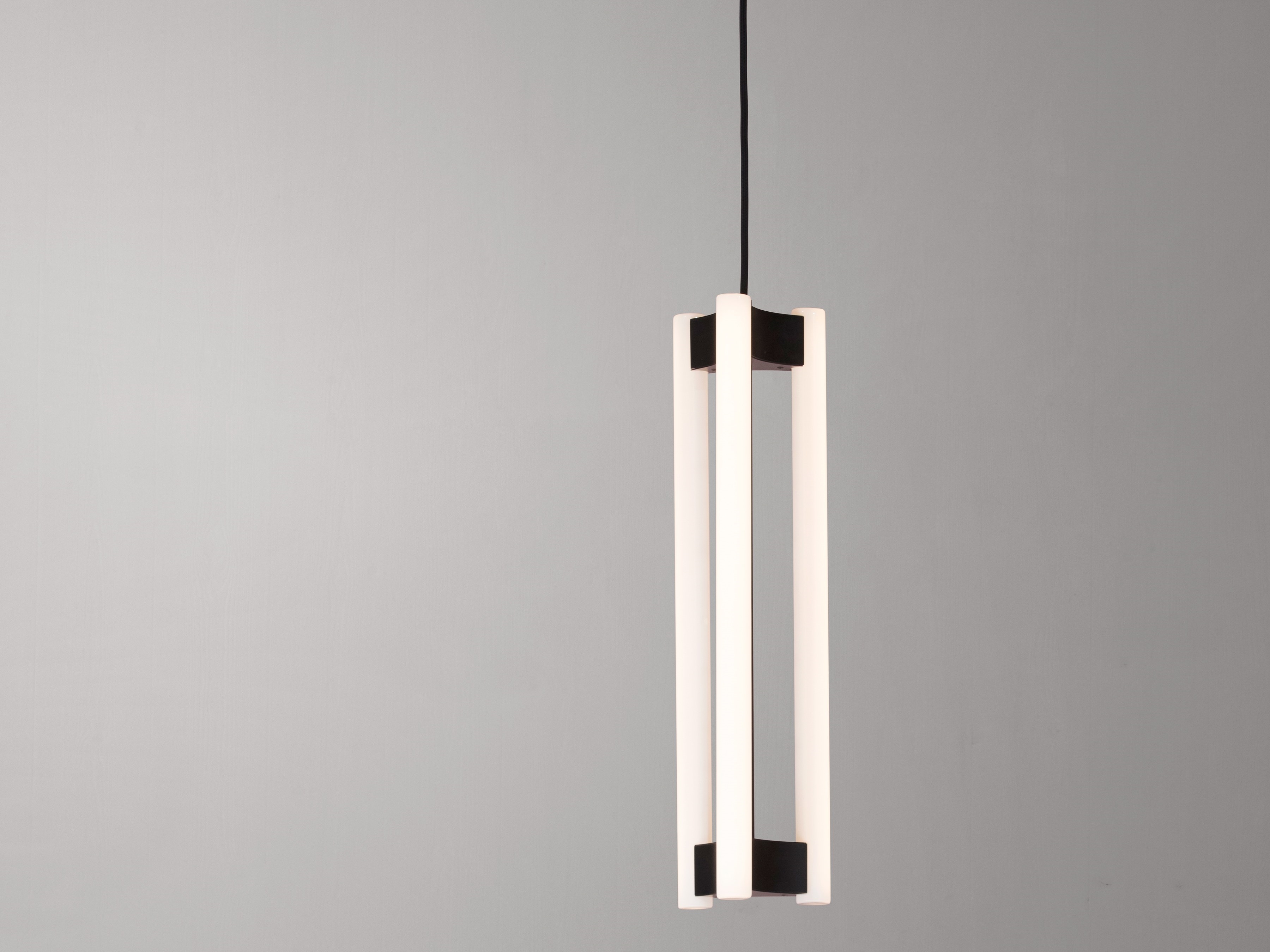 LIA | Pendant lamp By KAIA design Peter Straka