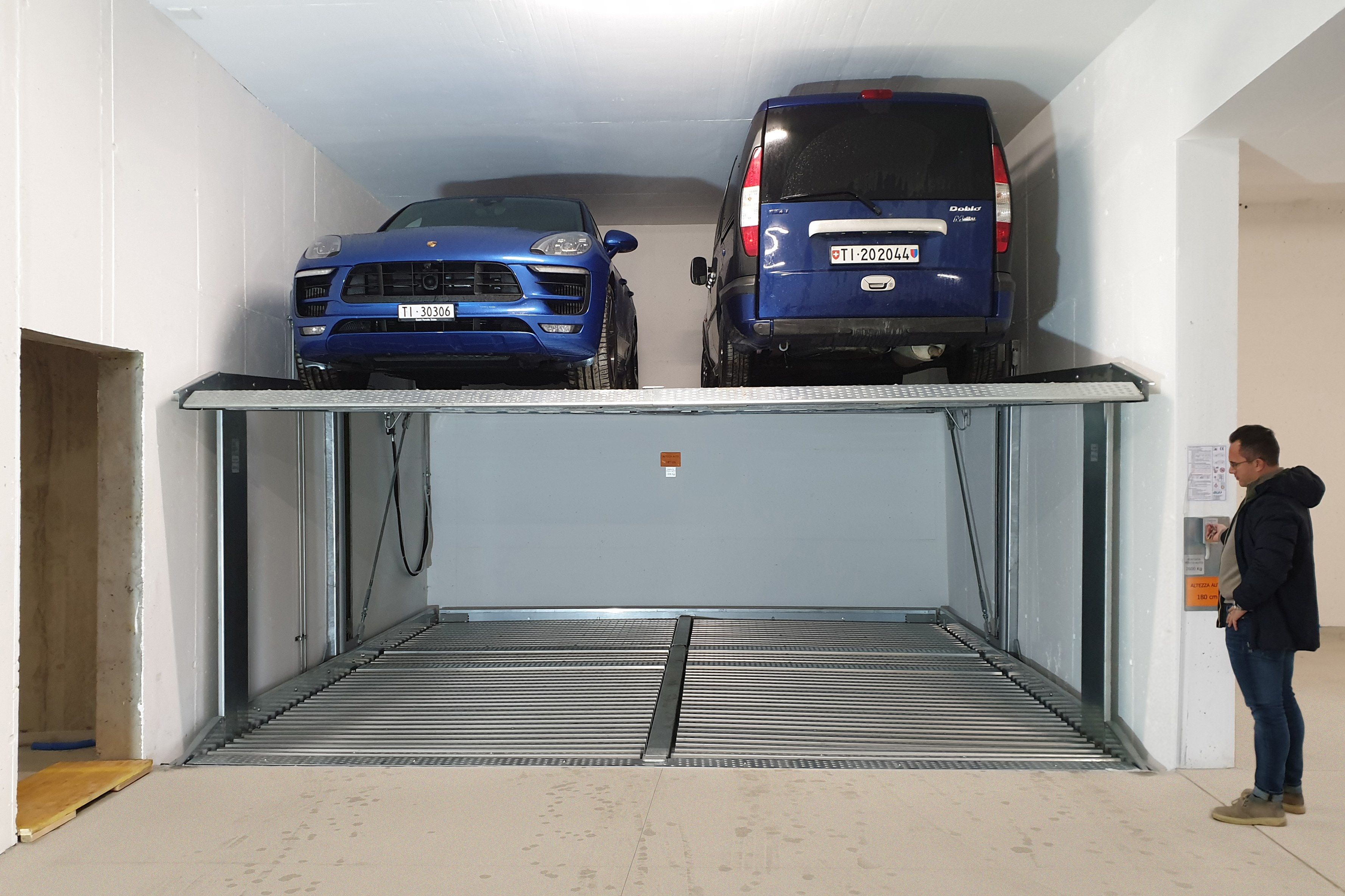 AUTOMATIC PARKING SYSTEMS Automatic parking systems By GREEN PARK