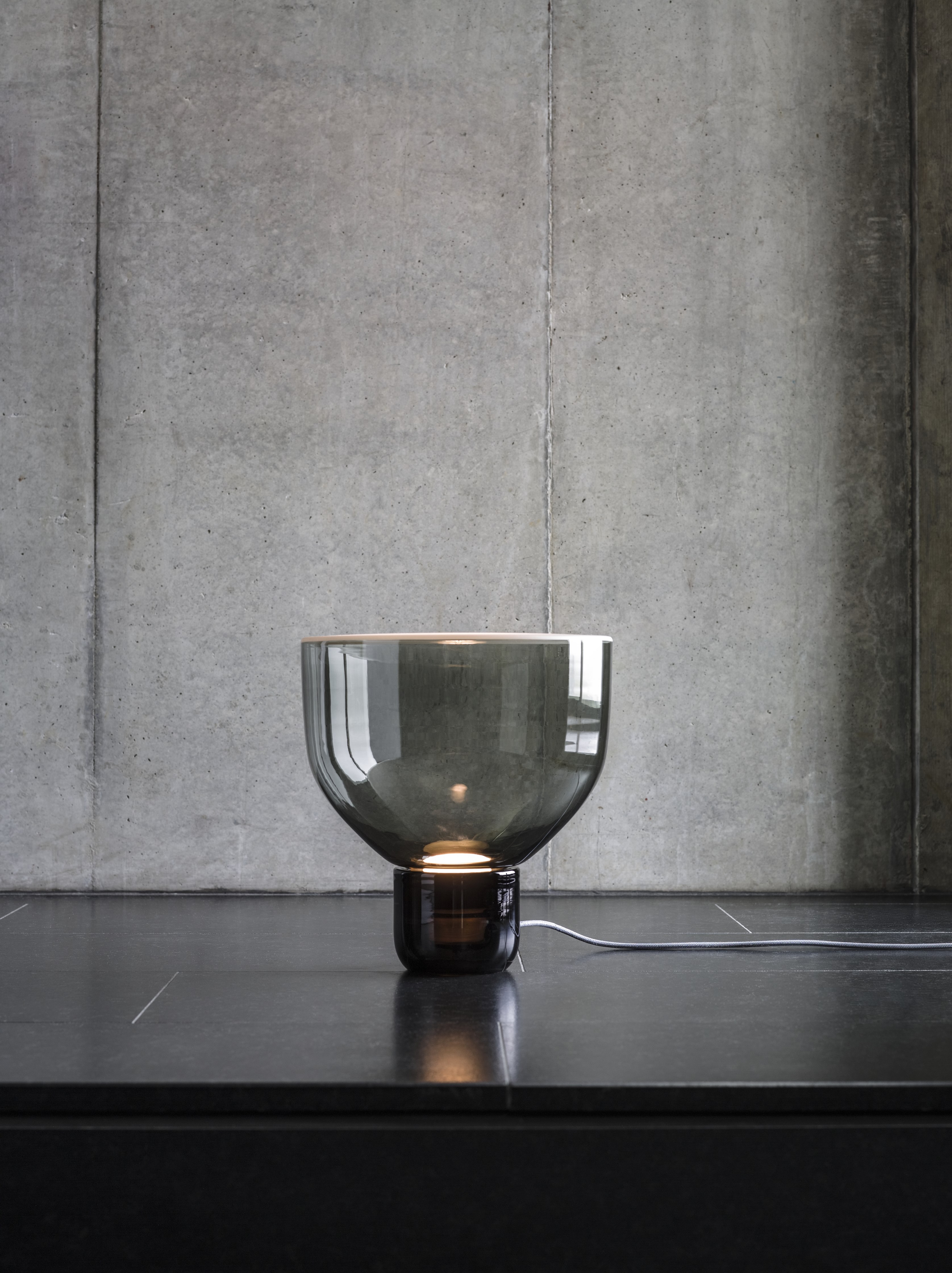 LIGHTLINE Table lamp By BROKIS
