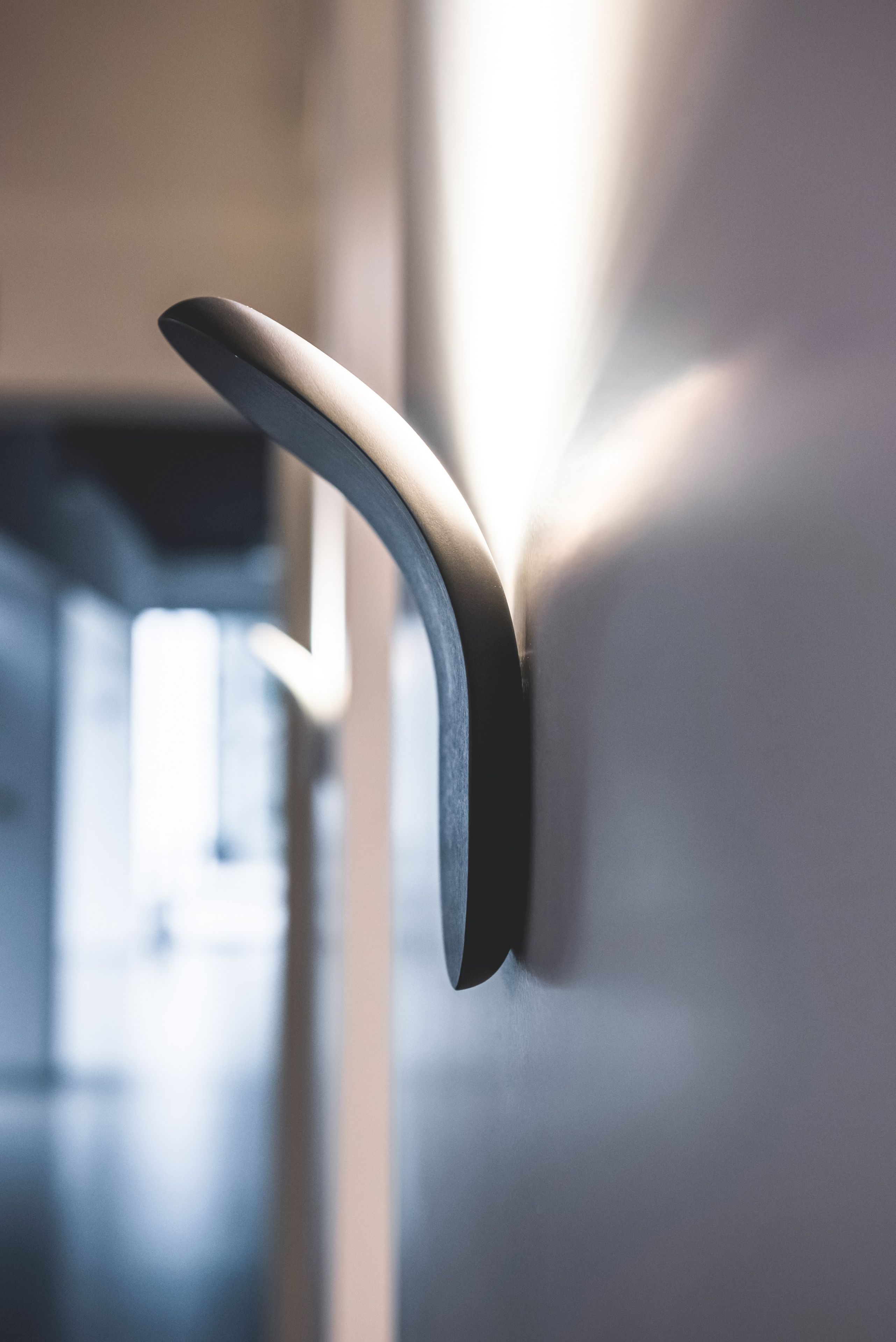 LIK Wall lamp By AXOLIGHT | design Serge & Robert Cornelissen