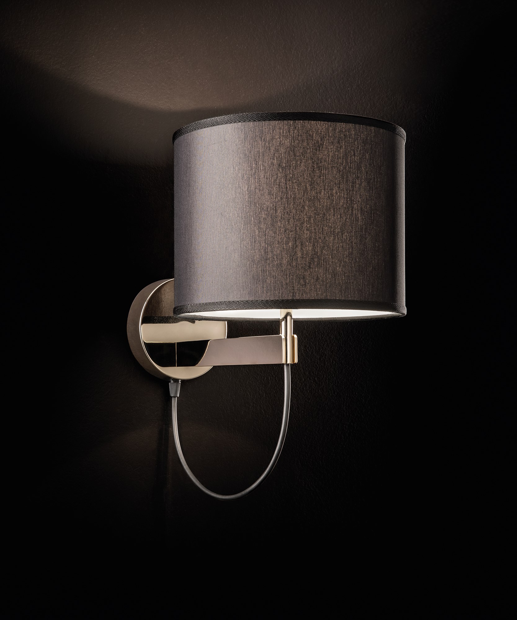 LILY LED fabric wall lamp with fixed arm By Italamp | design Caberlon ...