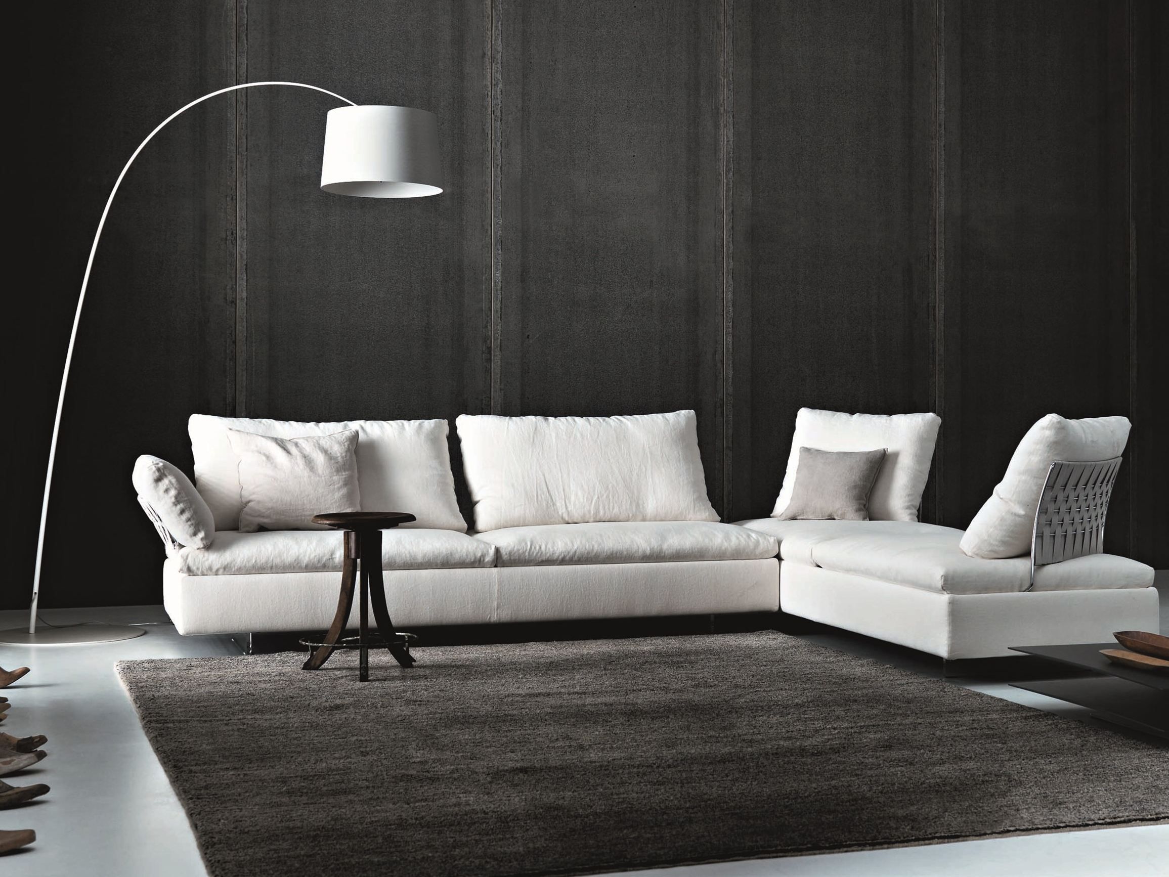 Sectional modular sofa LIMES By Saba Italia design Sergio Bicego