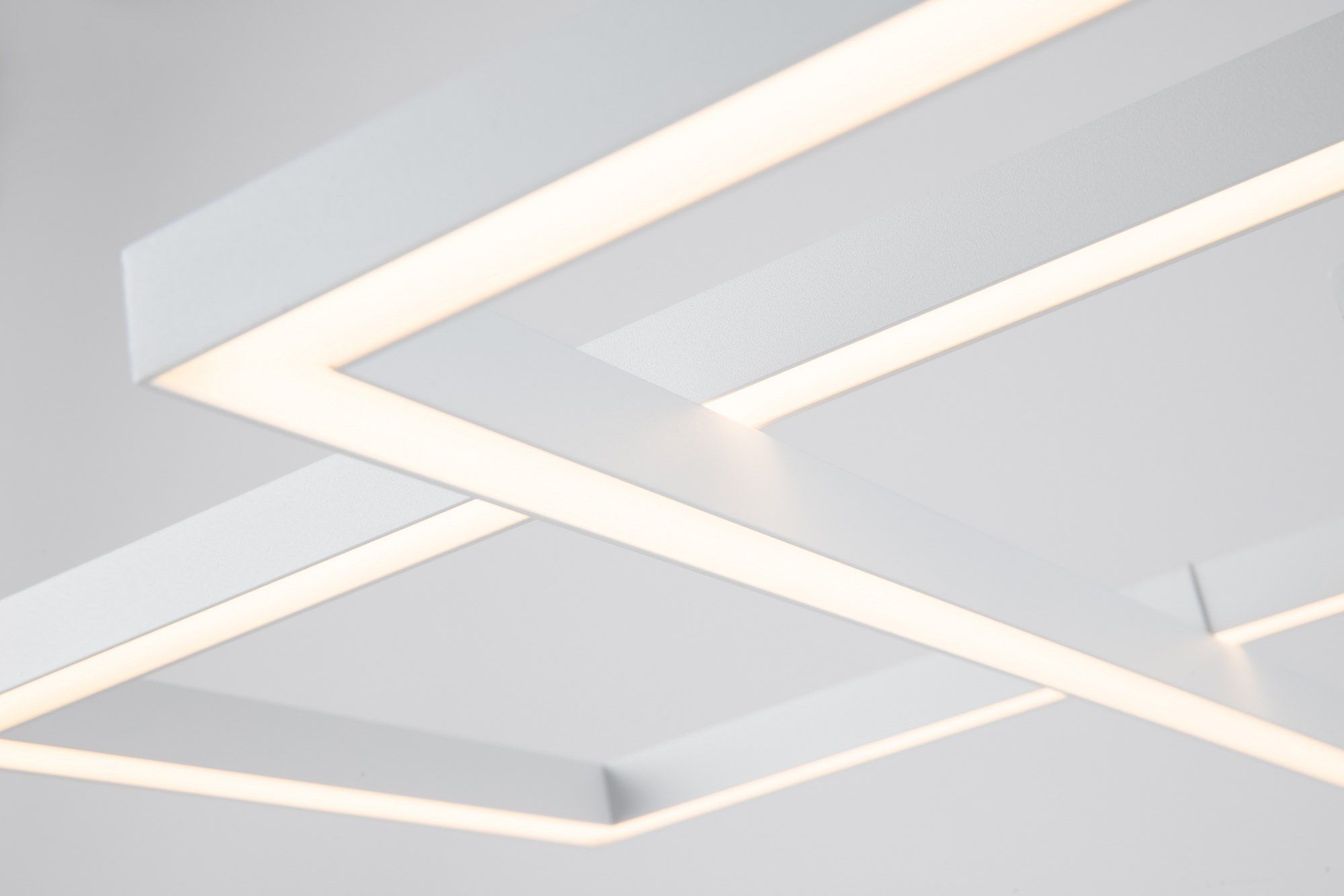 LINE | Ceiling lamp Line Collection By MAYTONI