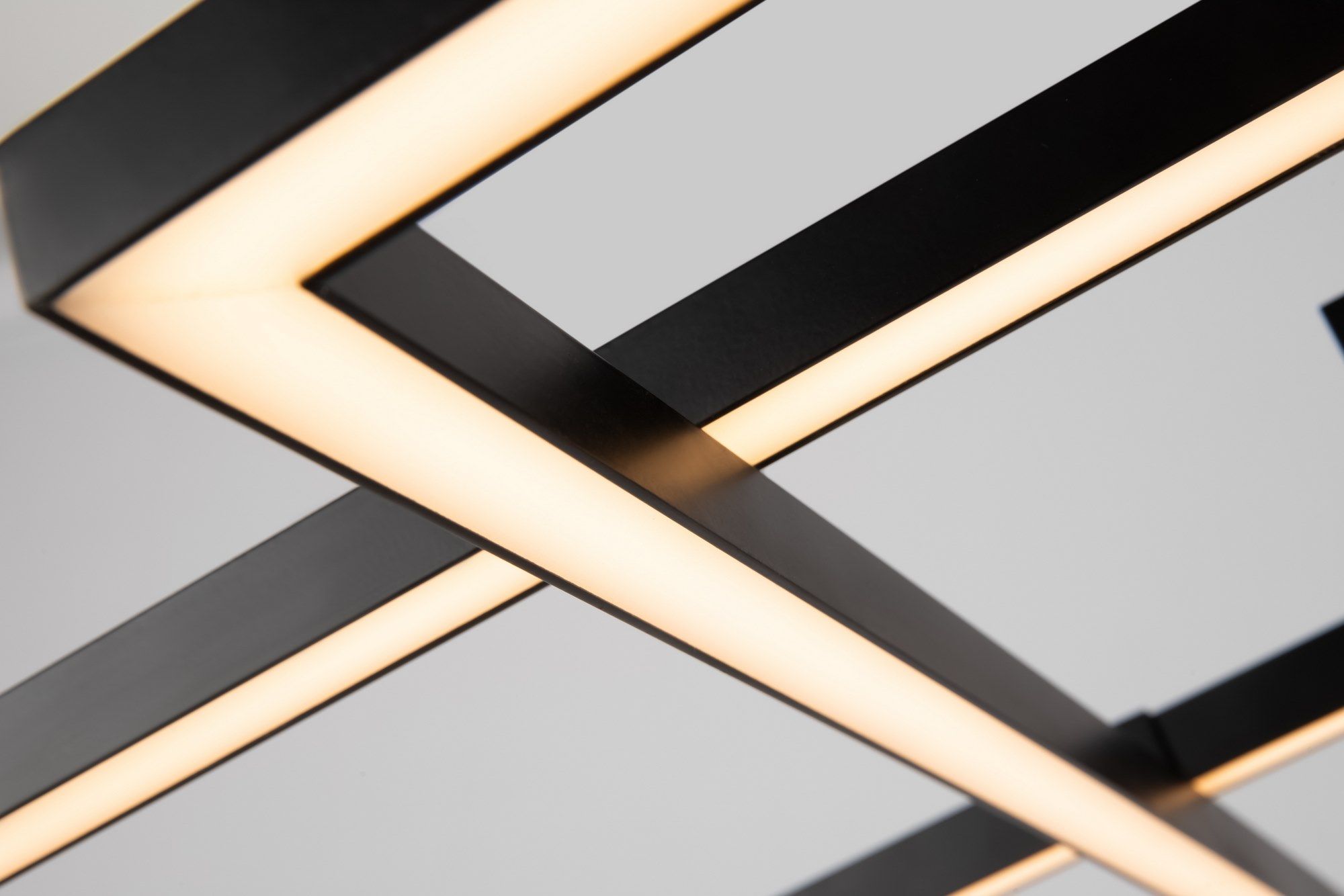 LINE | Ceiling lamp Line Collection By MAYTONI