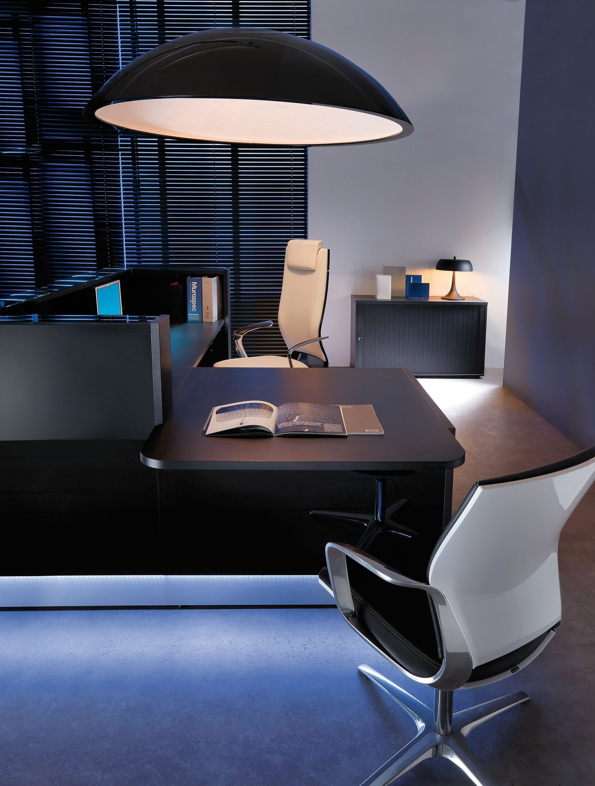 LINEA | Reception desk Reception desk By MDD