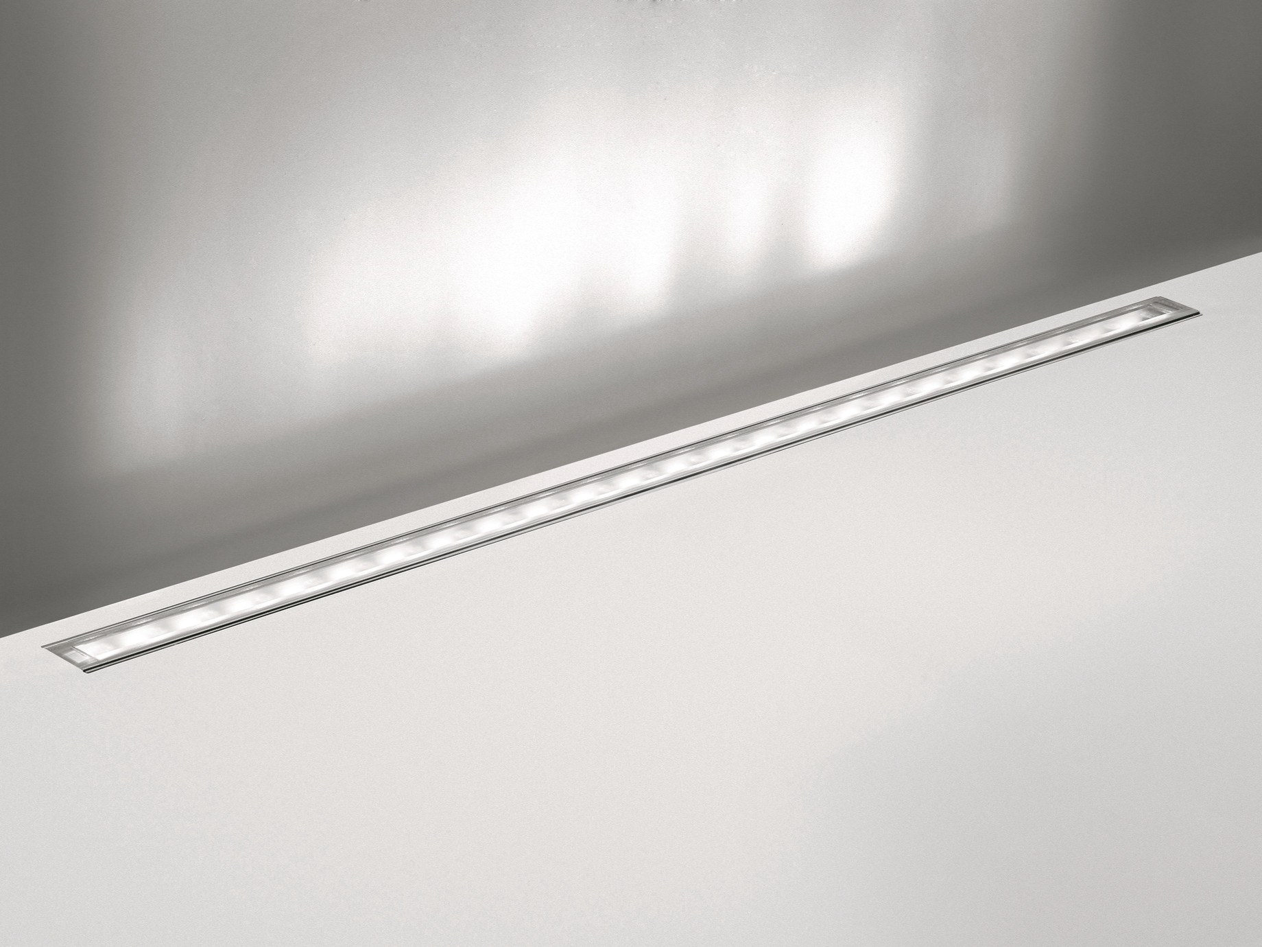 LINEALED WALLWASHER | Outdoor linear profile LineaLed Collection By ...