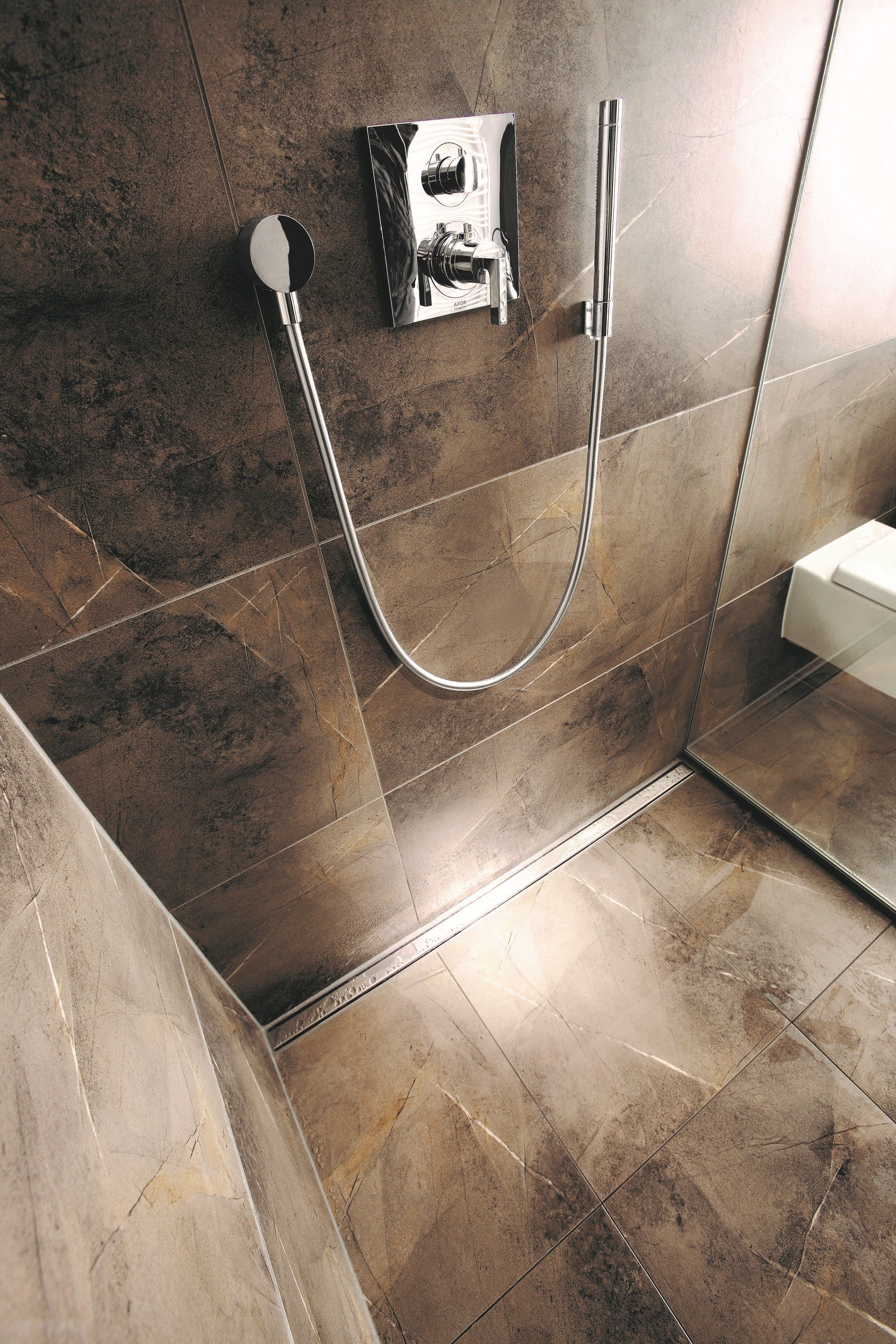 Rigole de douche en acier inoxydable LINEAR DRAIN By PROFILITEC