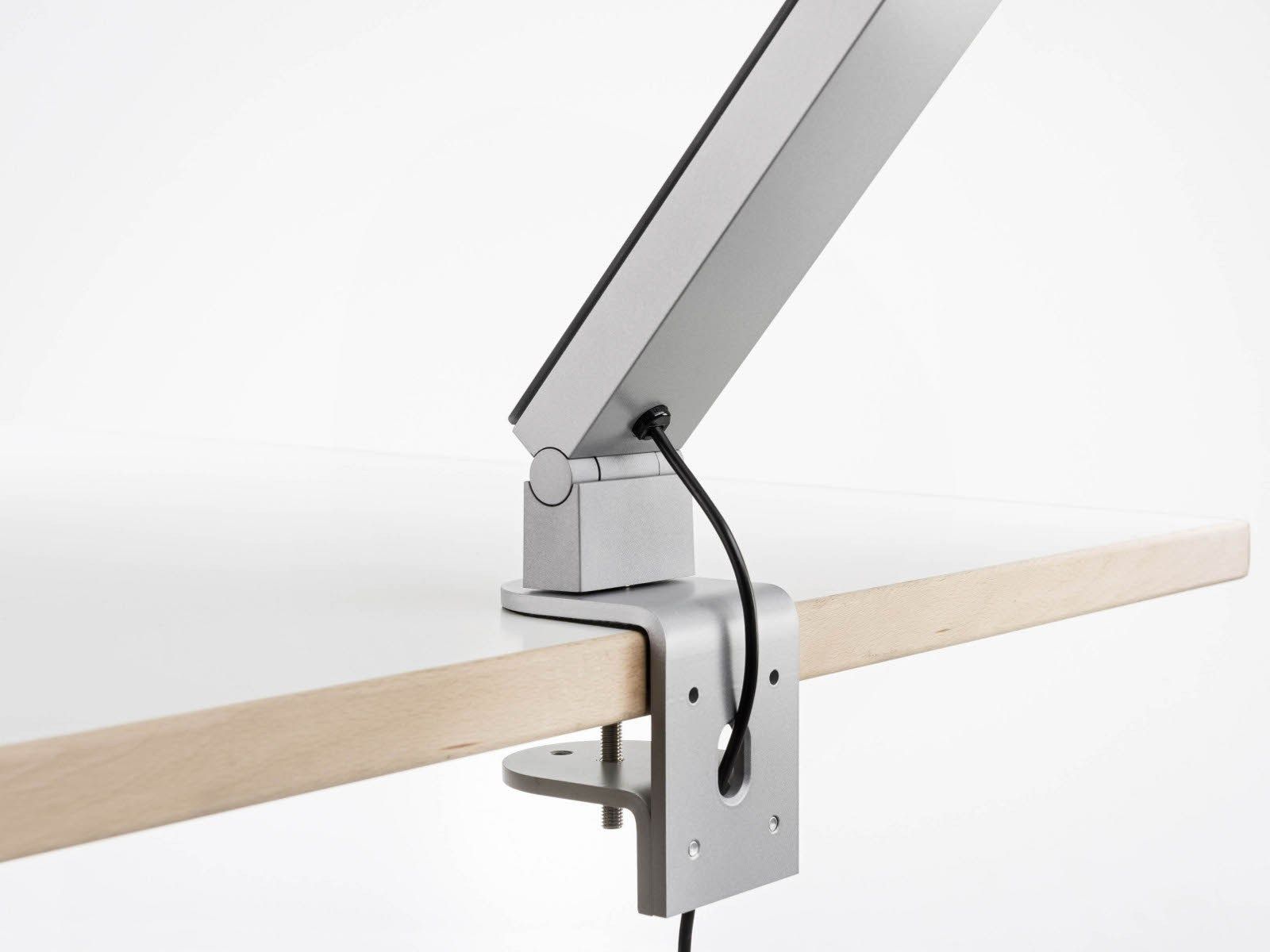 LINEAR TABLE PRO 2 Table lamp By LUCTRA® | design yellow design