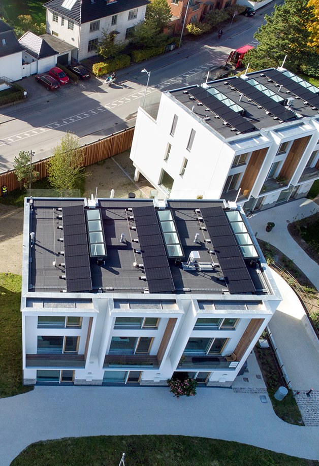 Lucernario continuo in alluminio e vetro LINEARLIGHT By Velux Commercial