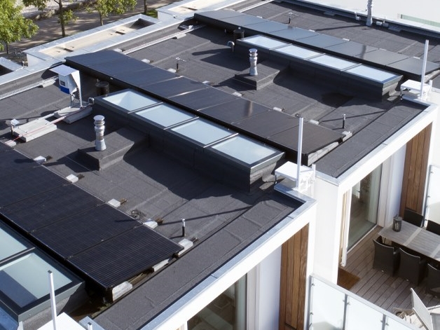 Glass and aluminium continuous rooflight LINEARLIGHT By Velux Commercial