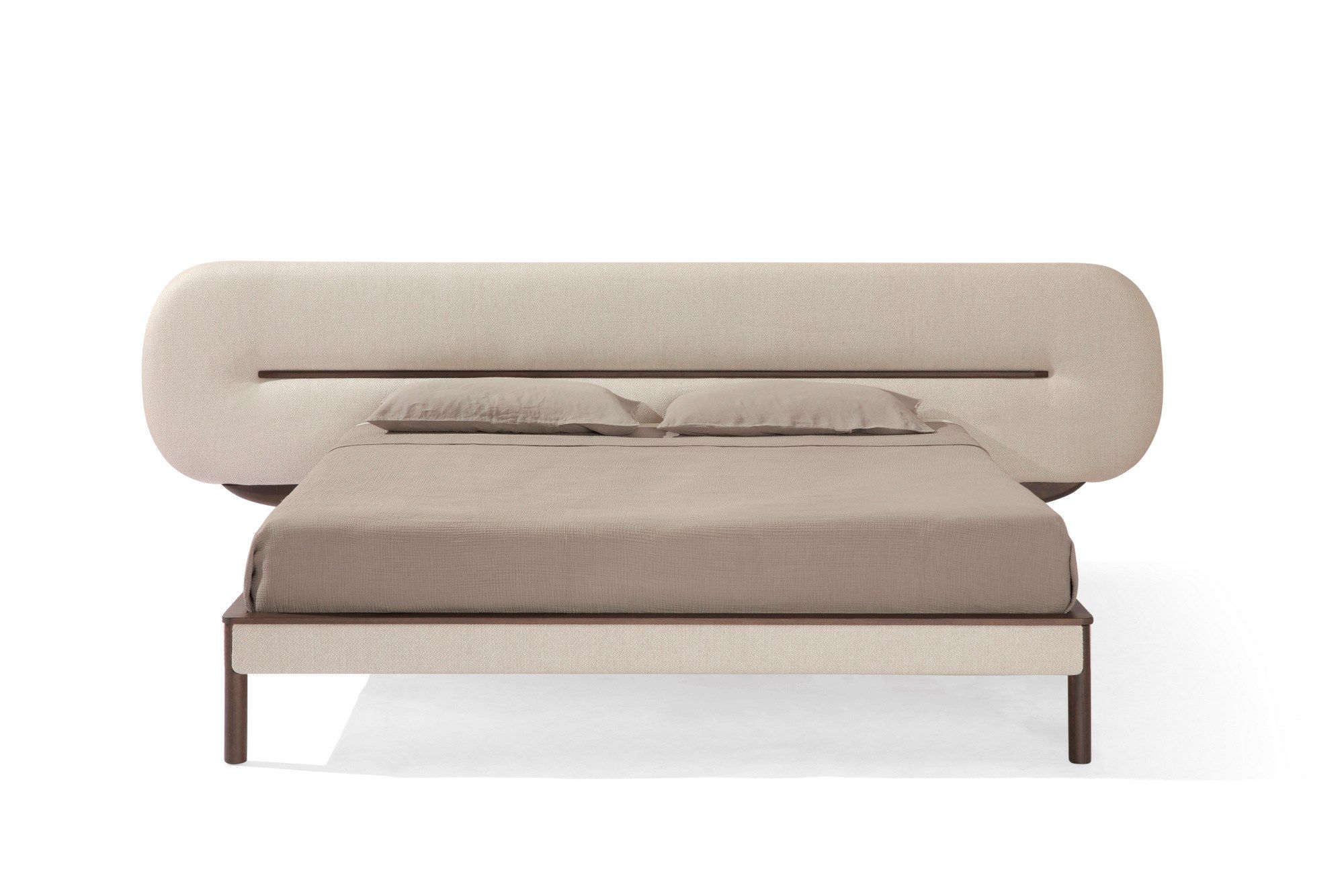 LIPS XL Bed By Carpanese Home | design Matteo Zorzenoni