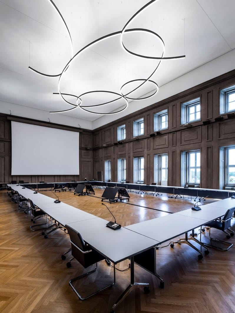 LIQUID LINE G3/P3 LED pendant lamp By Lightnet