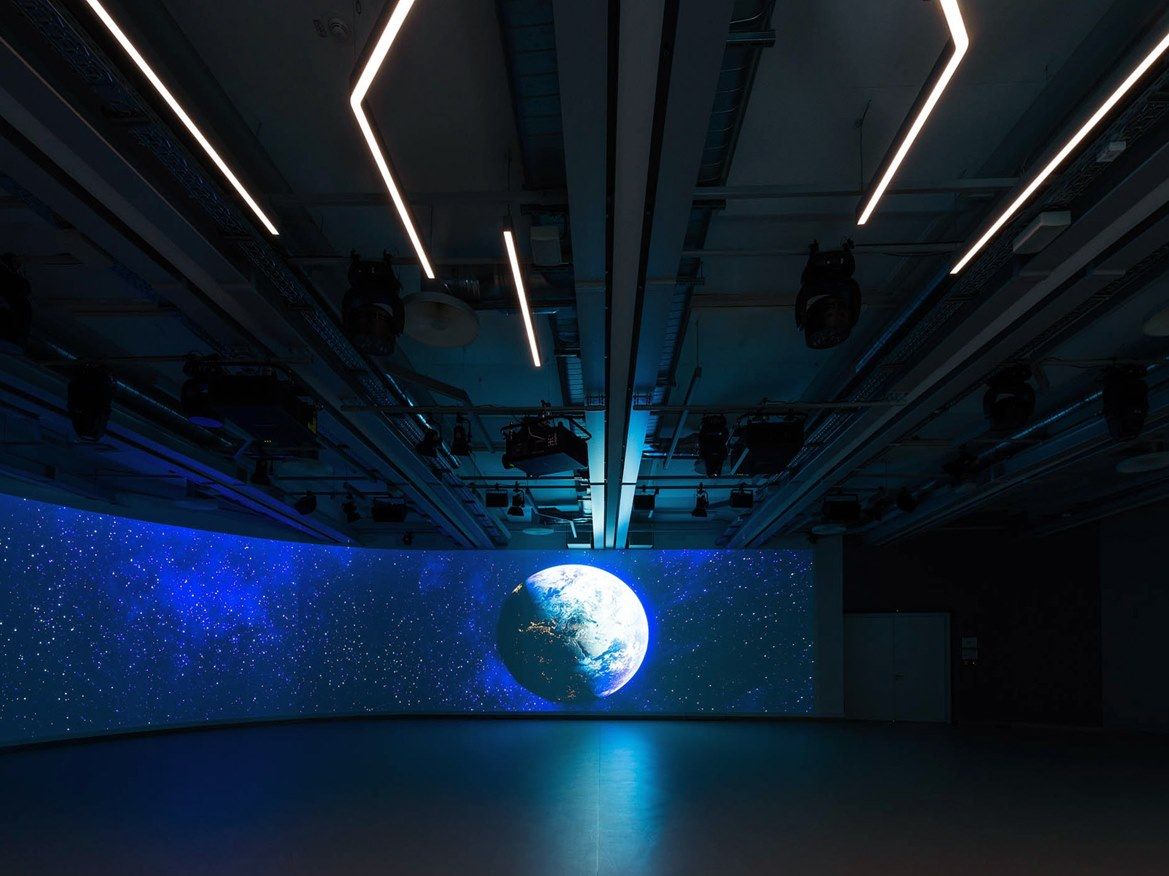 LIQUID LINE G3/P3 LED pendant lamp By Lightnet