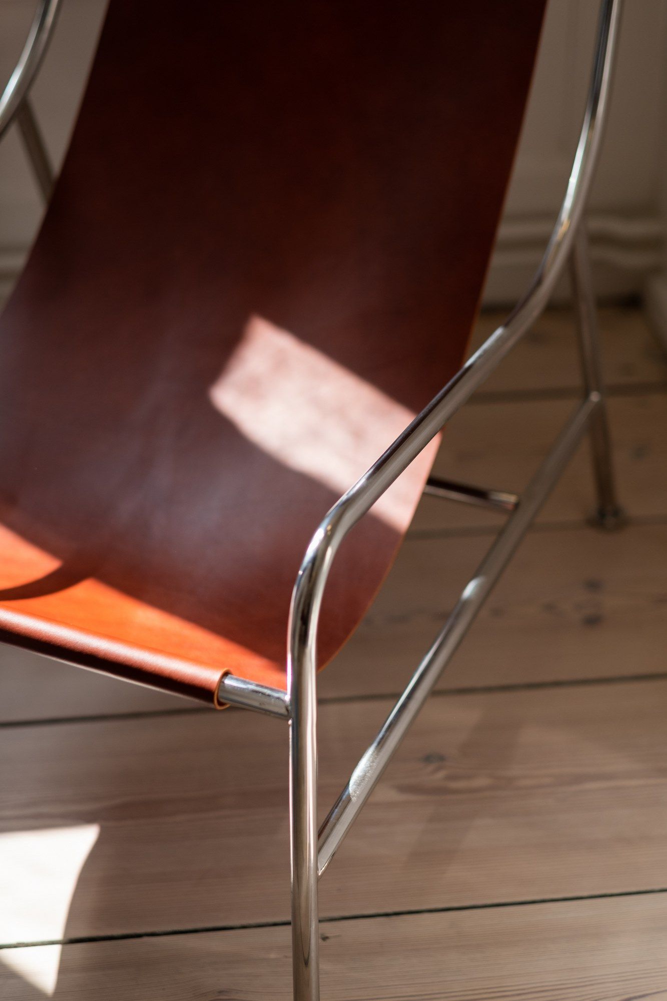 Leather lounge chair with armrests LISBOA By MOR DESIGN design Keiji ...