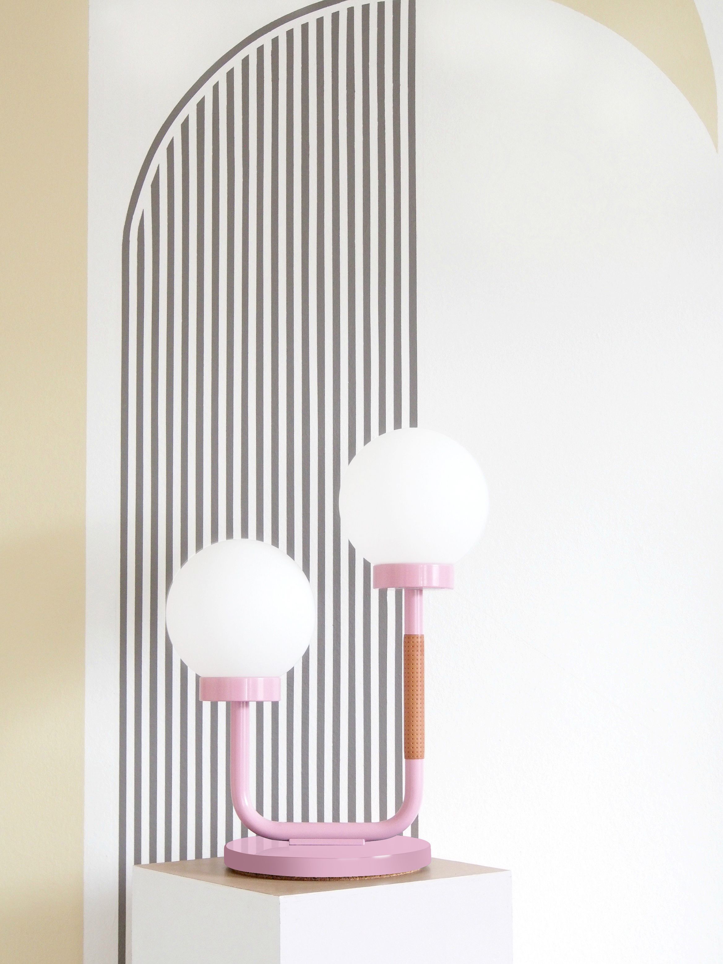 LITTLE DARLING Table lamp By Swedish Ninja