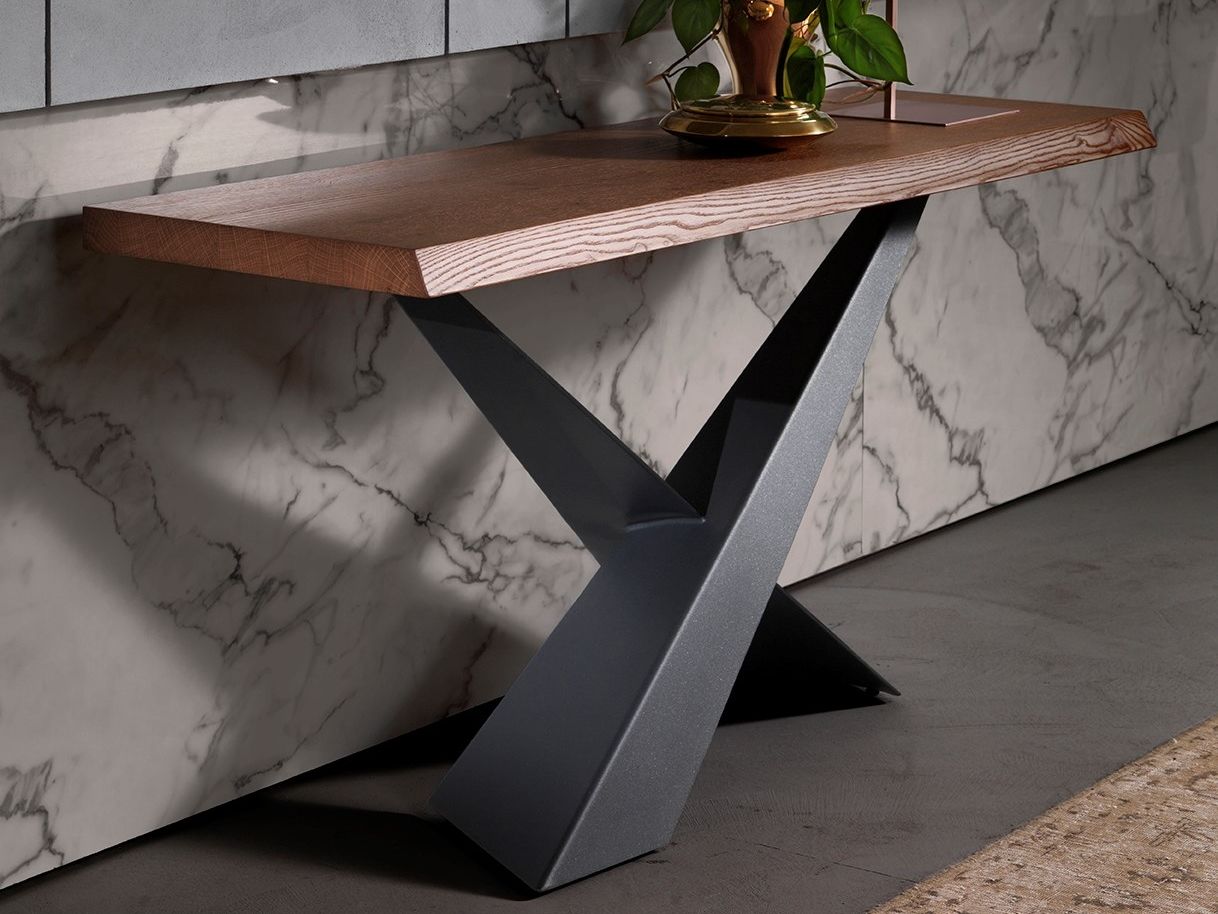 LIVING | Walnut console table By RIFLESSI