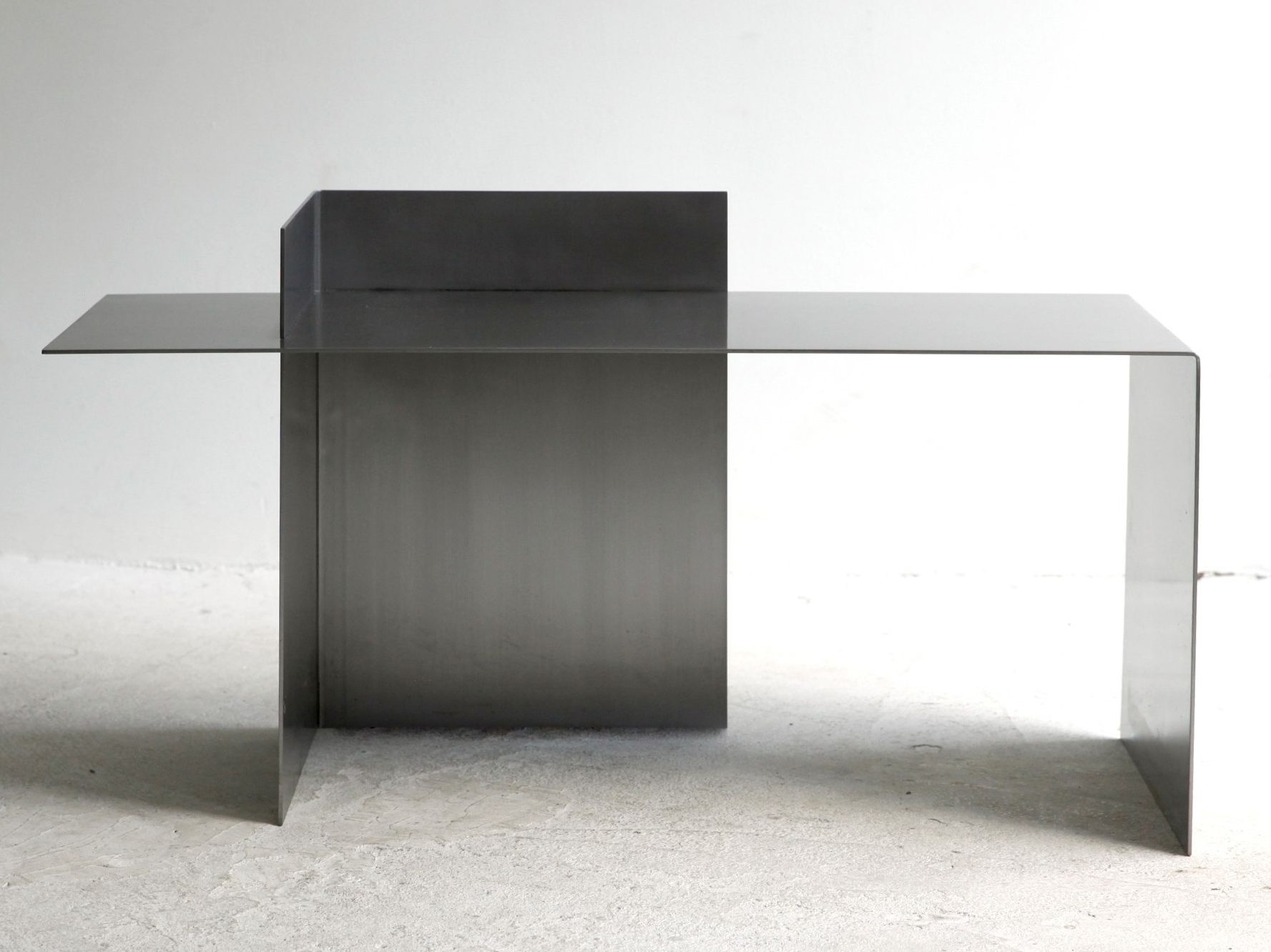 LOCK | Steel and wood bench By MOVIMENTO