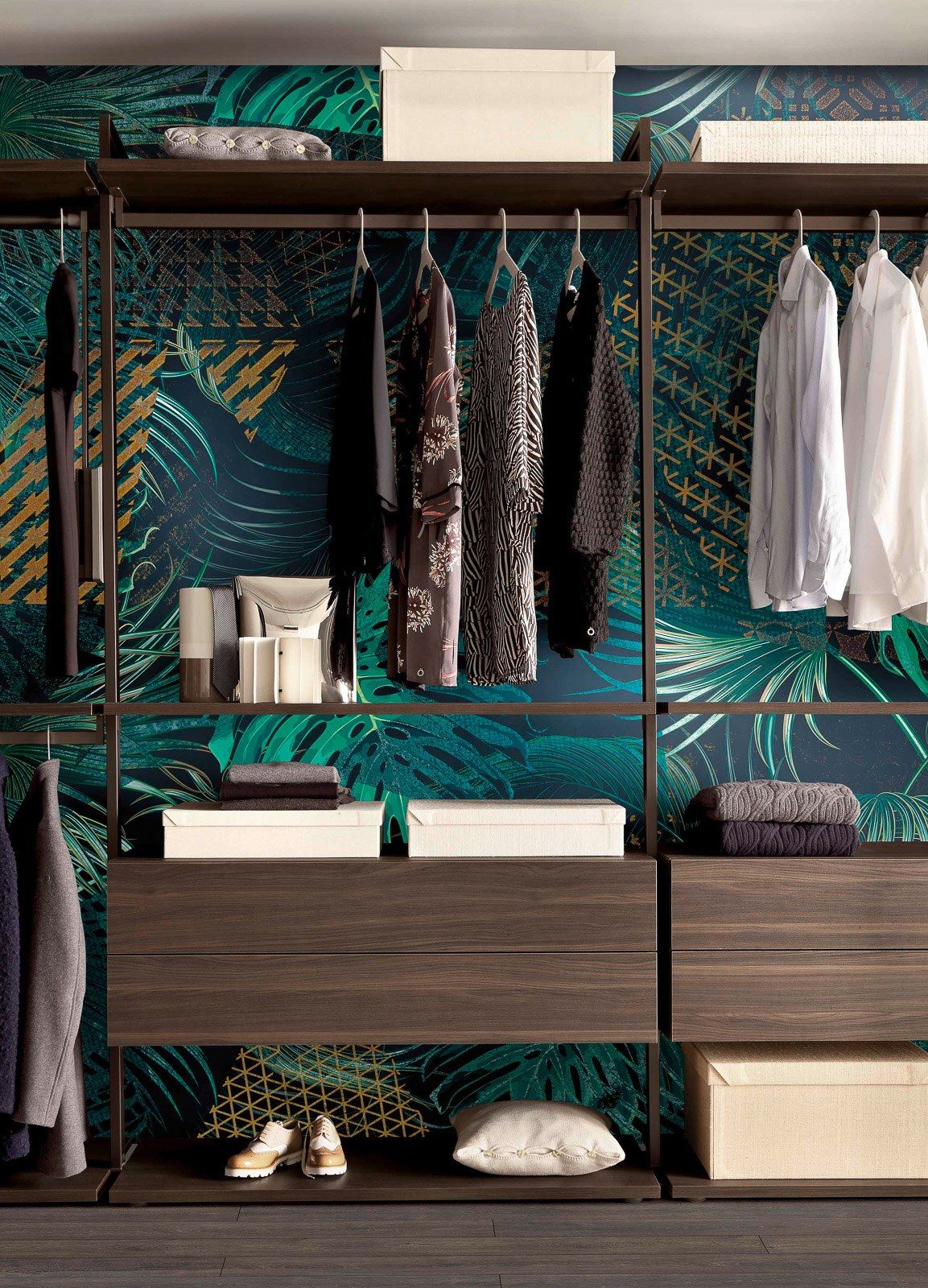 Sectional wooden walk-in wardrobe LOFT By OLIVIERI