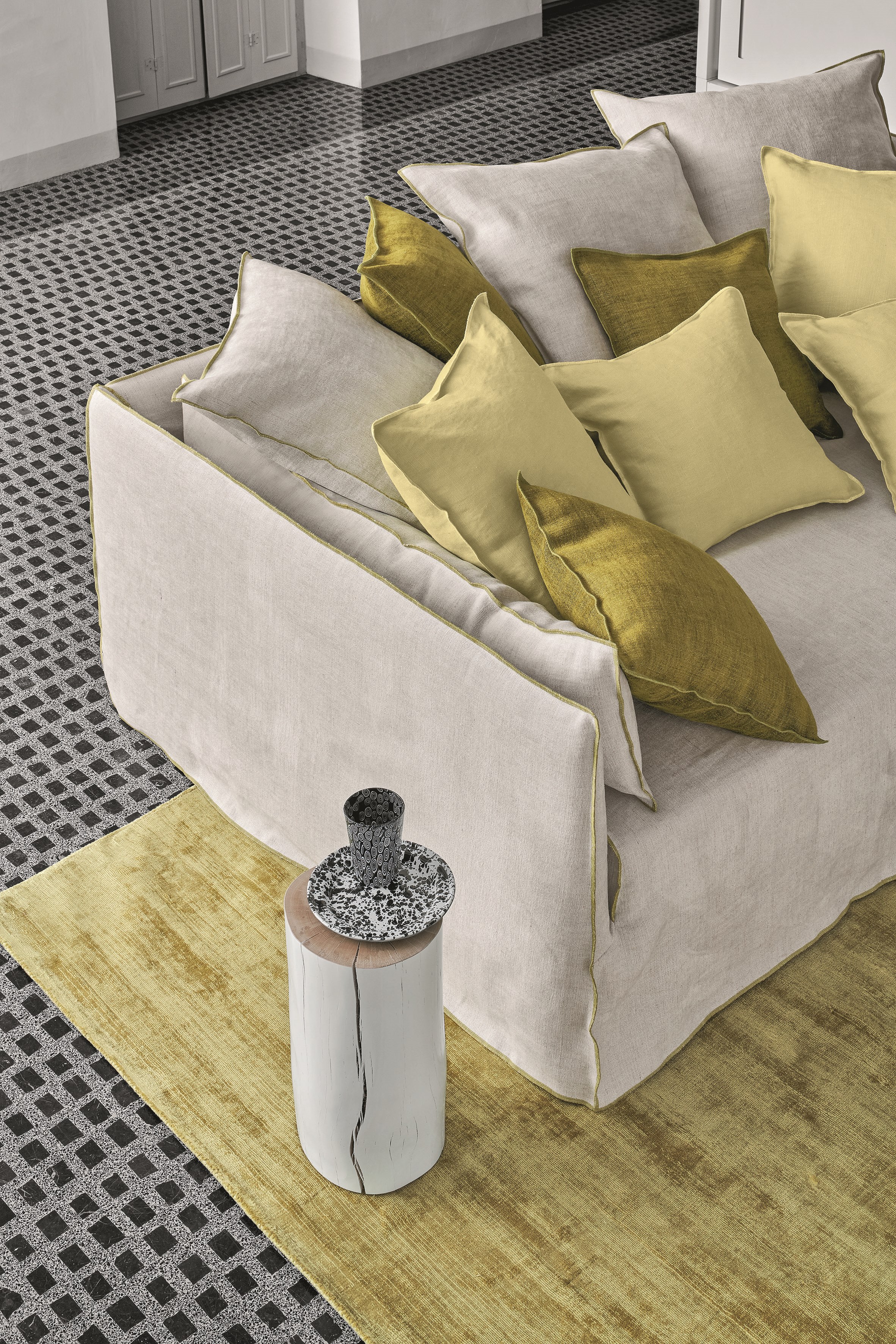 LOG | 茶几 By Gervasoni 设计师Paola Navone