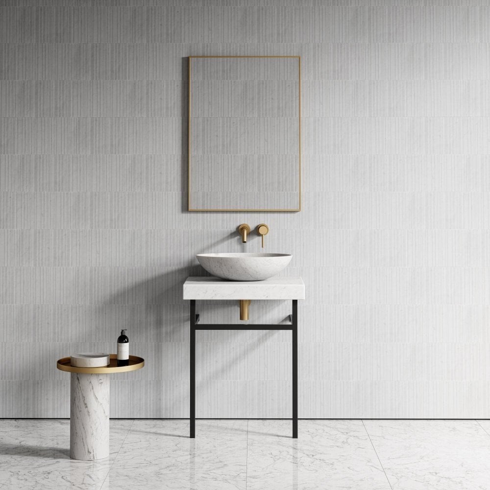 LOMAZZO | Carrara marble washbasin countertop By LUSSO