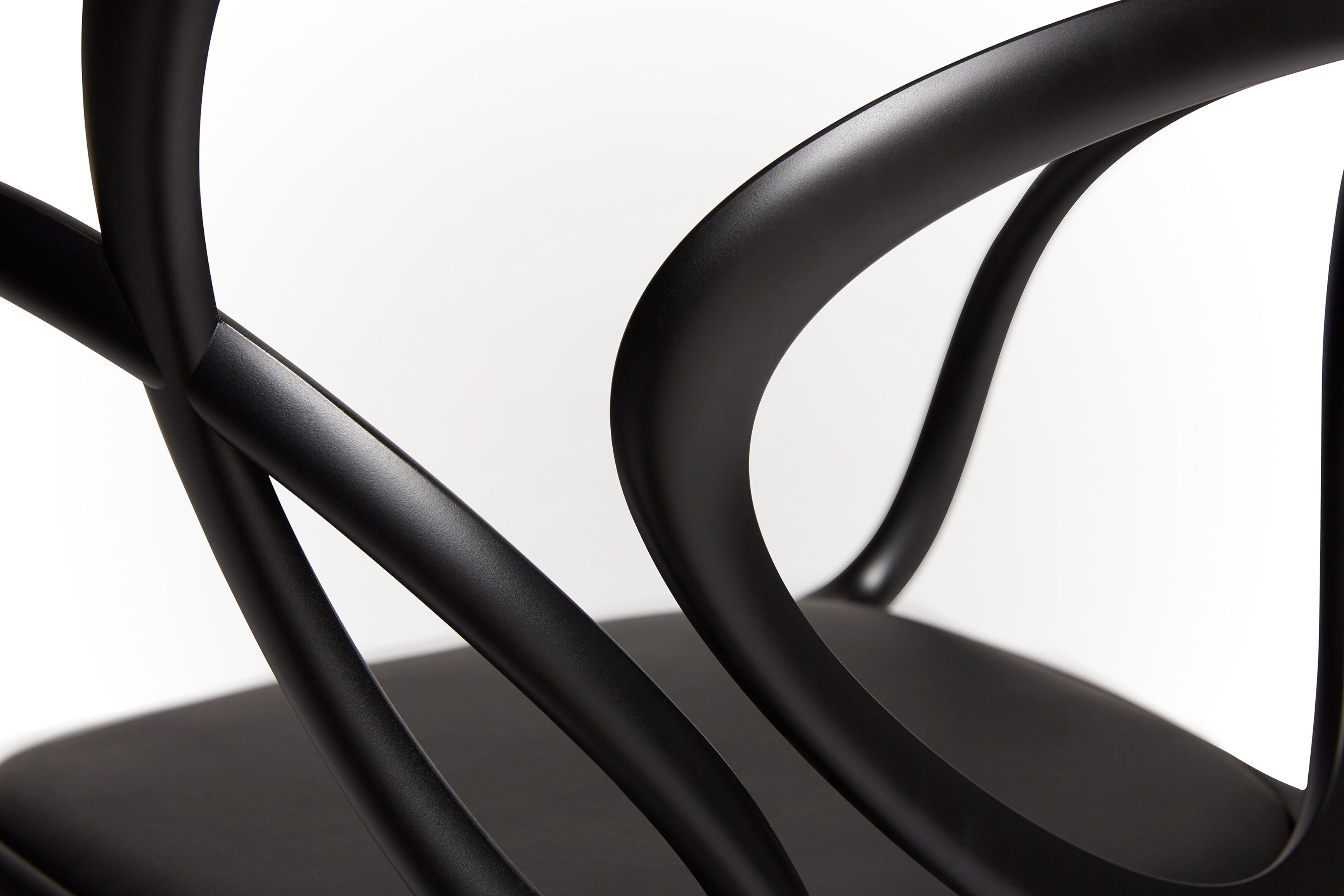 LOOP | Chair with integrated cushion By Qeeboo design FRONT