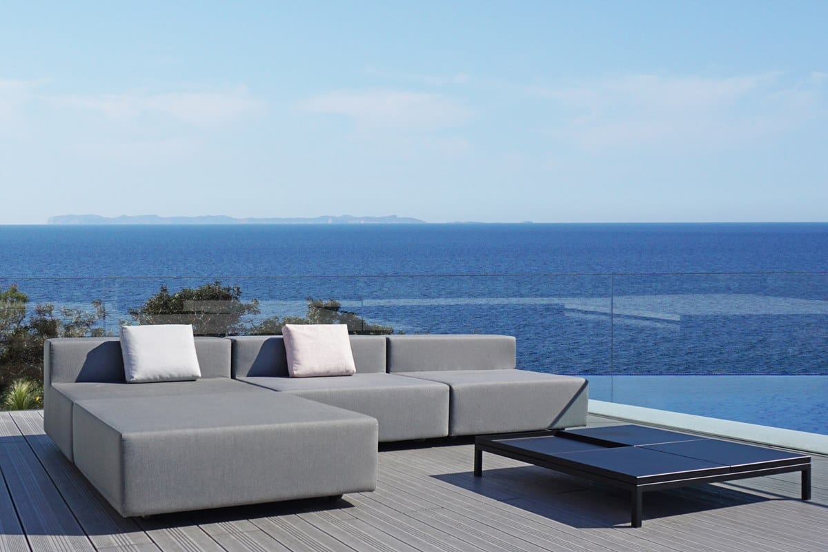 LOOP | Corner sofa By April Furniture design Florian Asche